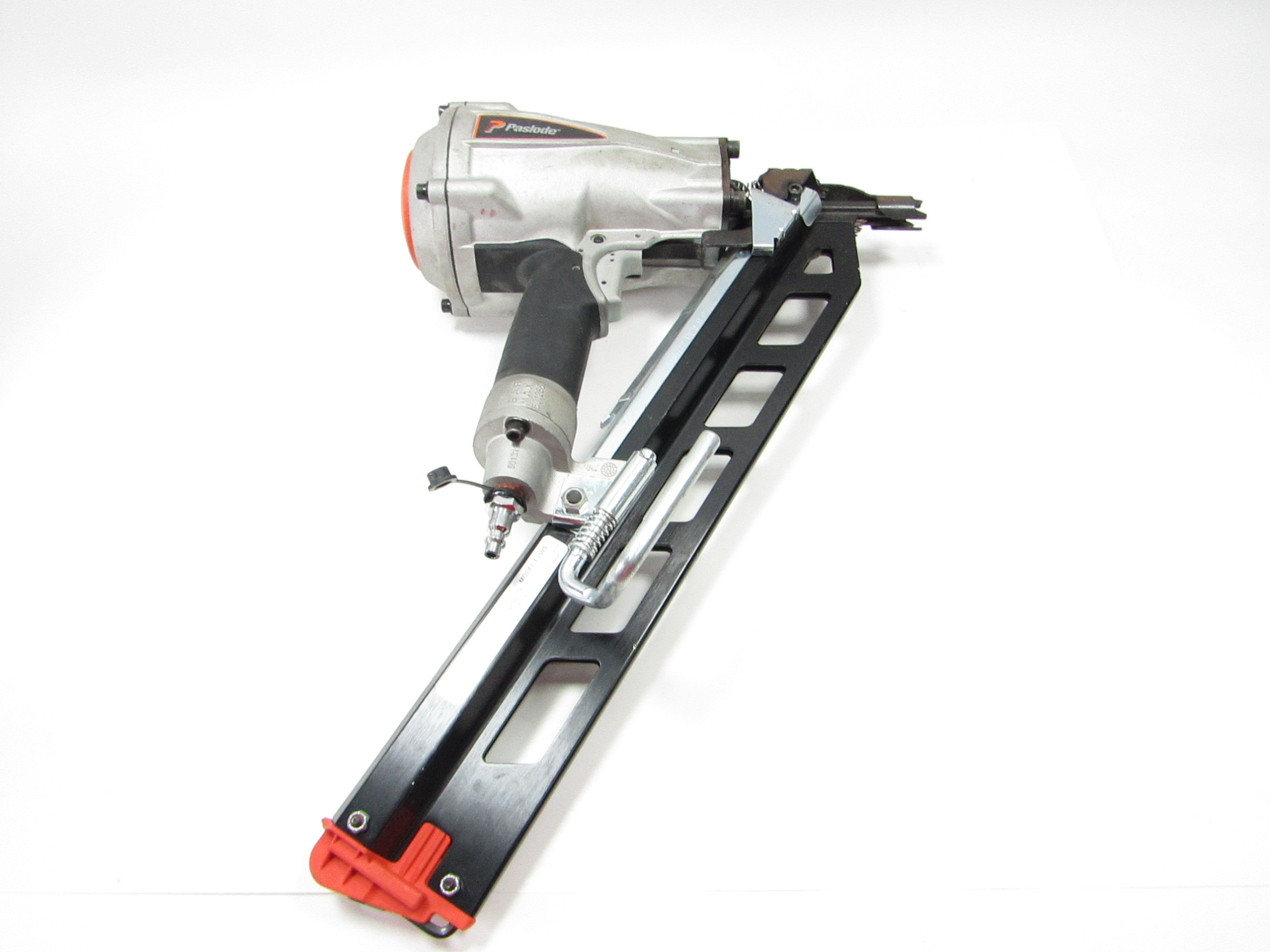 Paslode F350S PowerMaster Plus 2 to 3 1 2 Pneumatic Framing Nailer