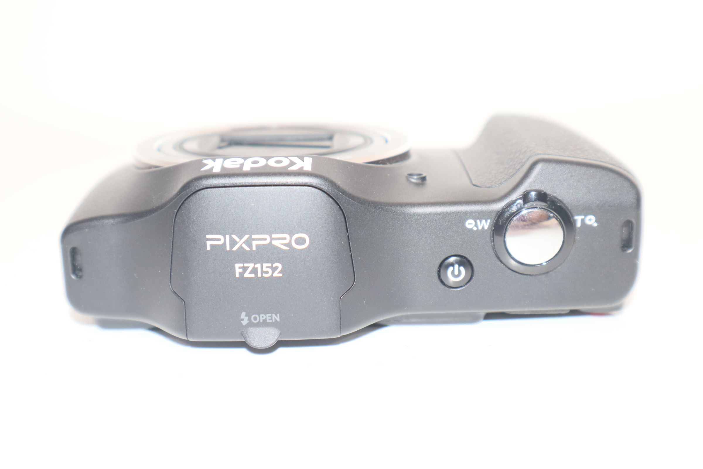Kodak PIXPRO Friendly Zoom FZ152 16MP Digital Camera 5301 15X Optical Zoom