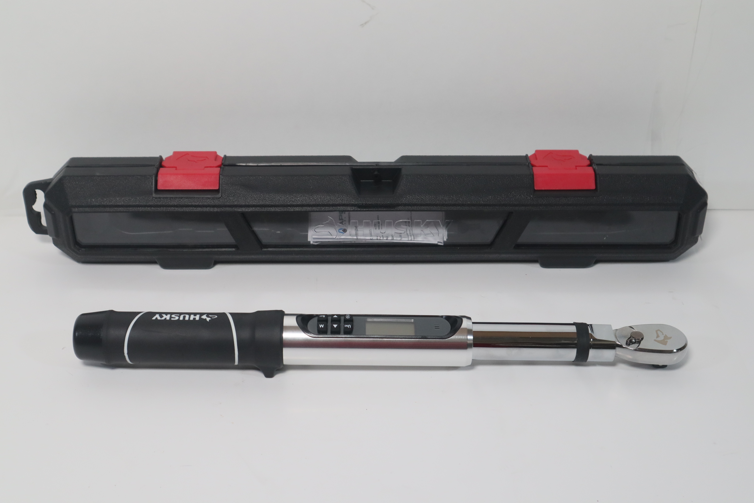 Husky Z01000801 3 8 Drive Electronic Torque Wrench 8272