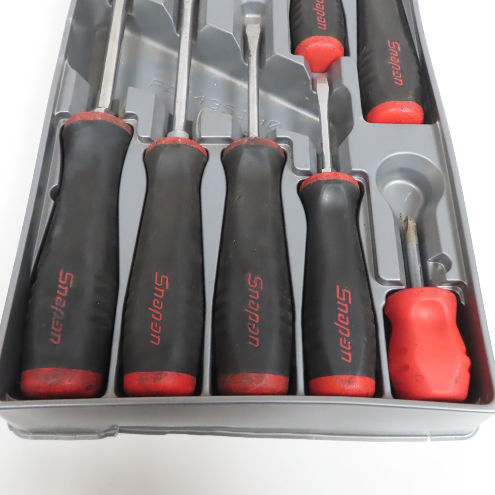 Snap on Tools SGD8 Instinct 8 Piece Soft Grip Combination Screwdriver Set Red