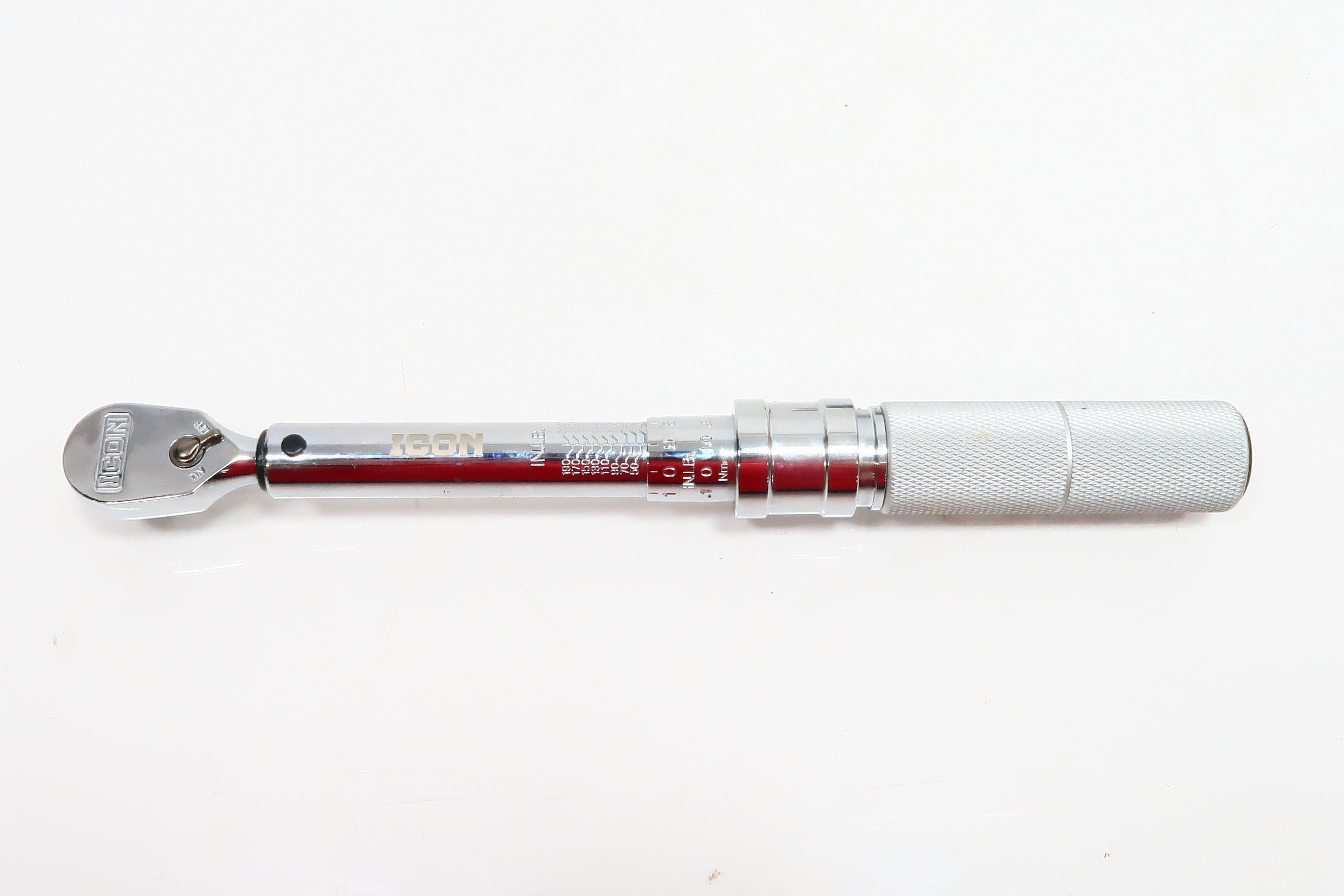 ICON 3 8 in. 40 200 in. lb. Professional Compact Click Torque Wrench TW38 200