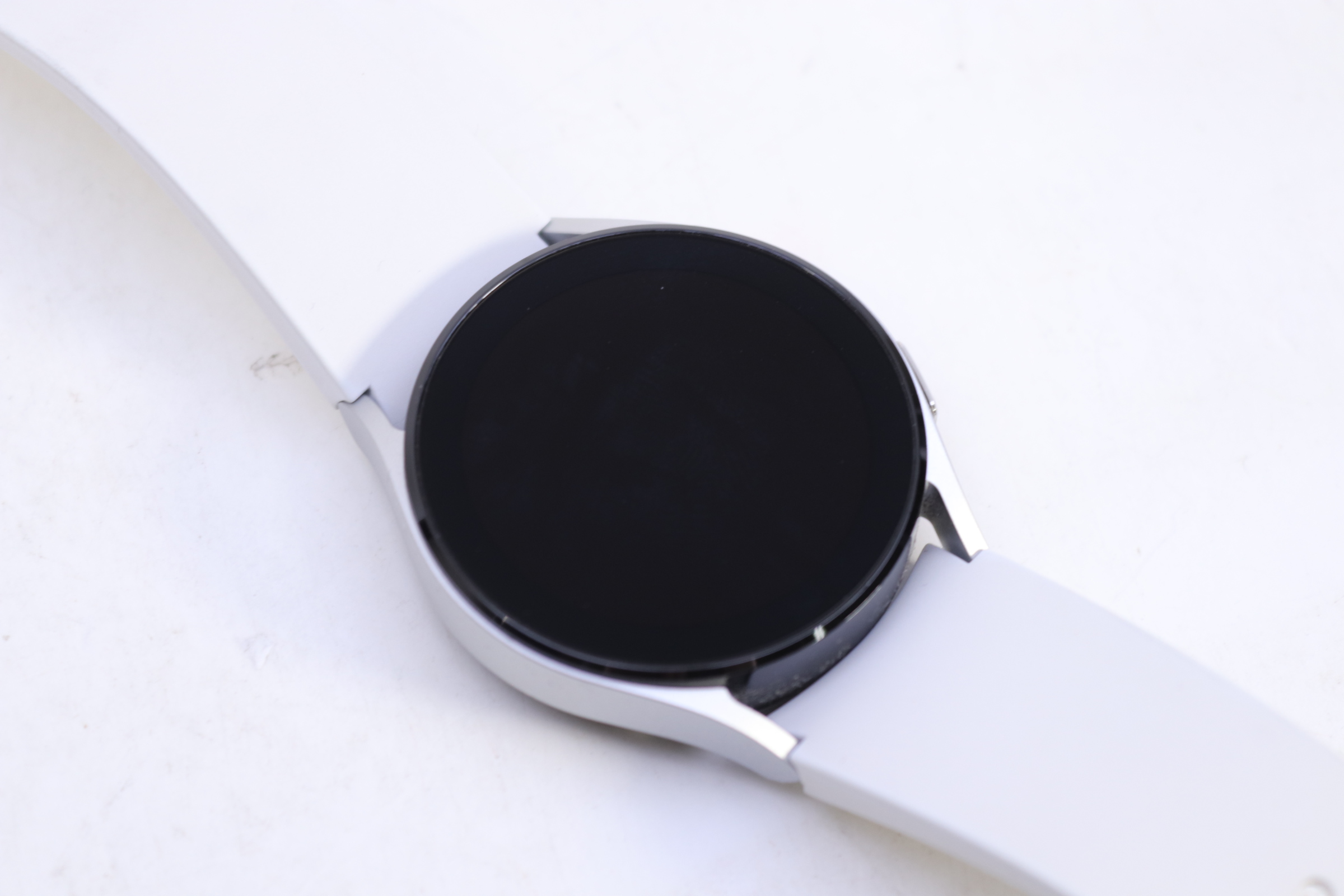 Samsung Galaxy Watch4 SM-R865U 40mm LTE Aluminum Touchscreen Smartwatch