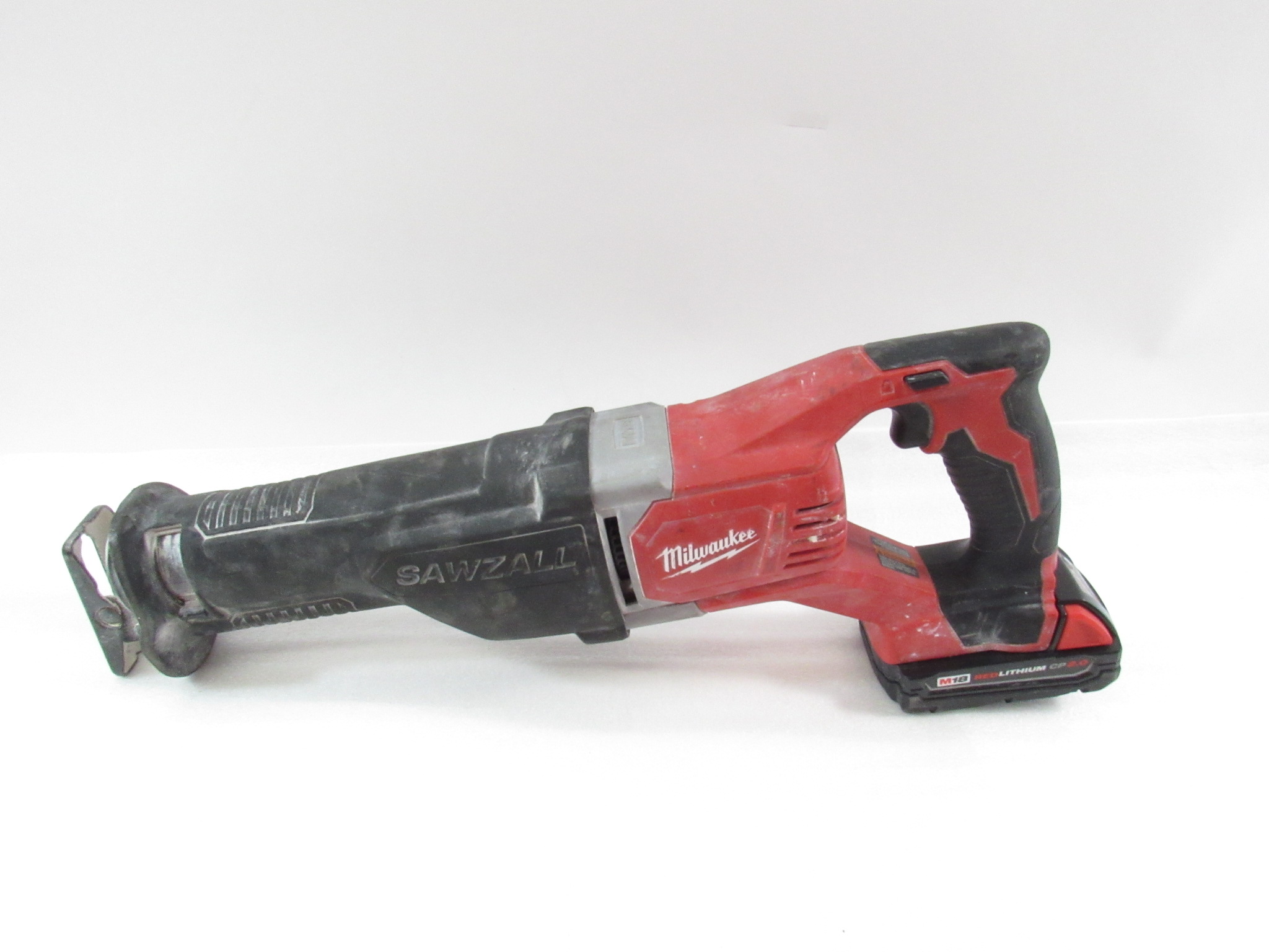 Milwaukee 2621-20 M18 18-Volt Lithium-Ion Cordless SAWZALL ...