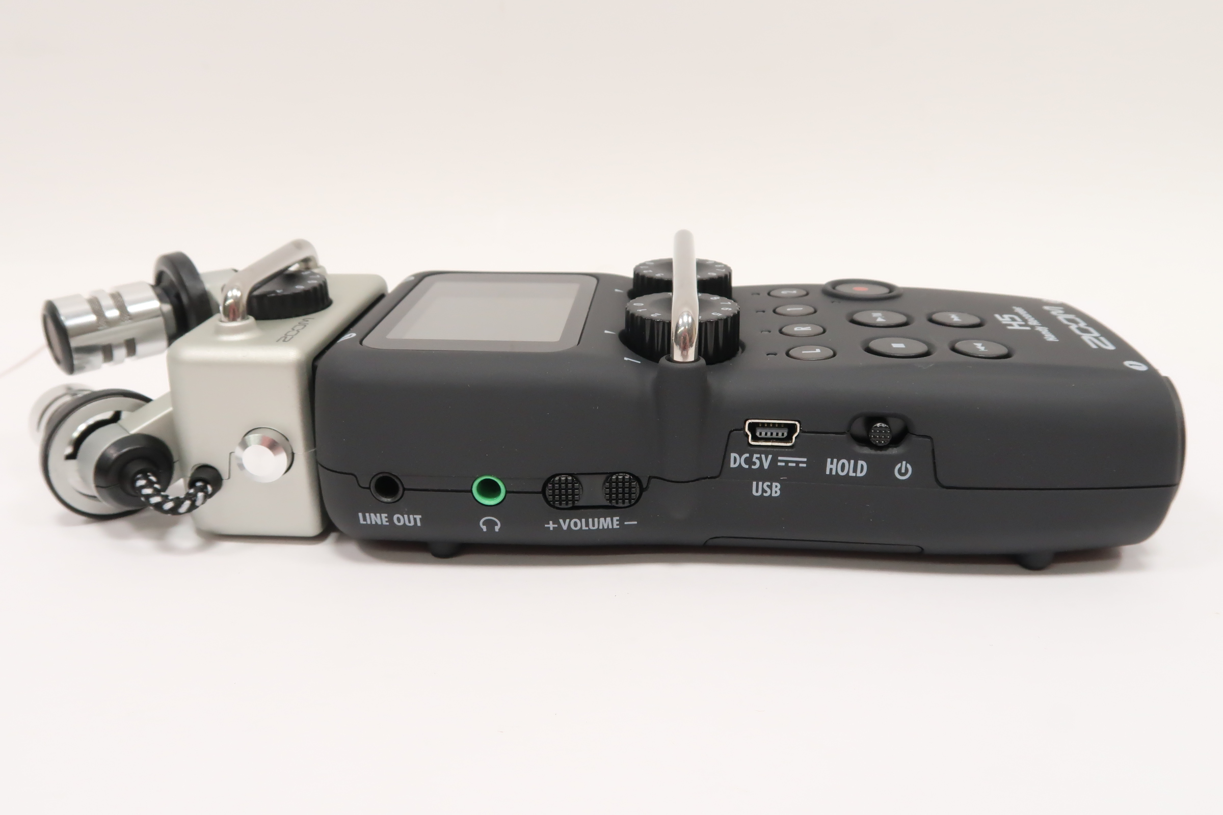 Zoom H5 4-Input / 4-Track Portable Handy Recorder