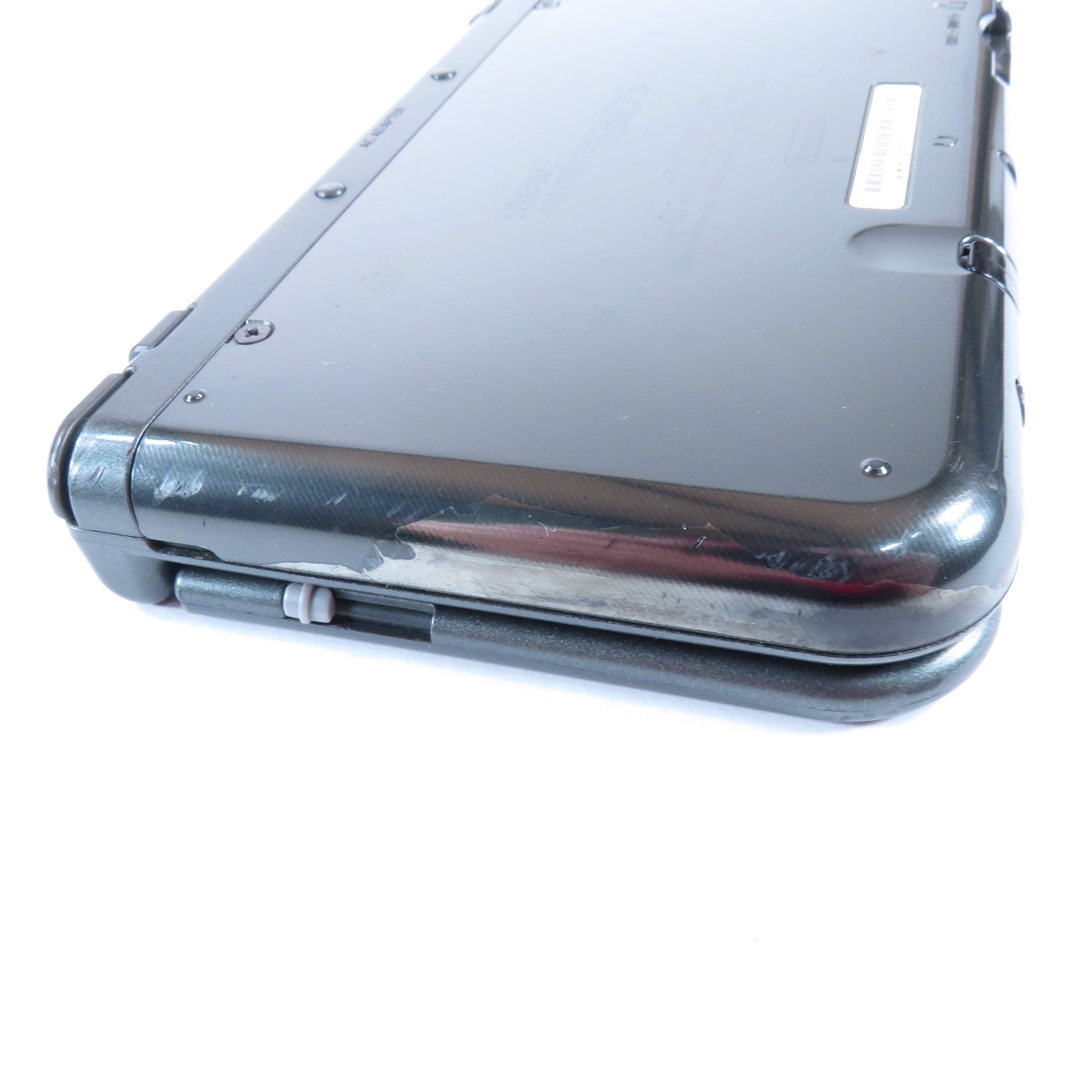 Nintendo New 3DS XL RED-001 3D Handheld Portable Gaming Console