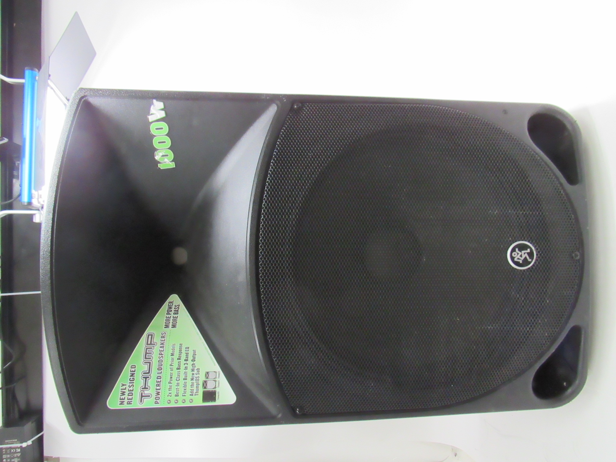 Mackie Thump 15 1000W Powered Loudspeaker Black Local Pickup Only