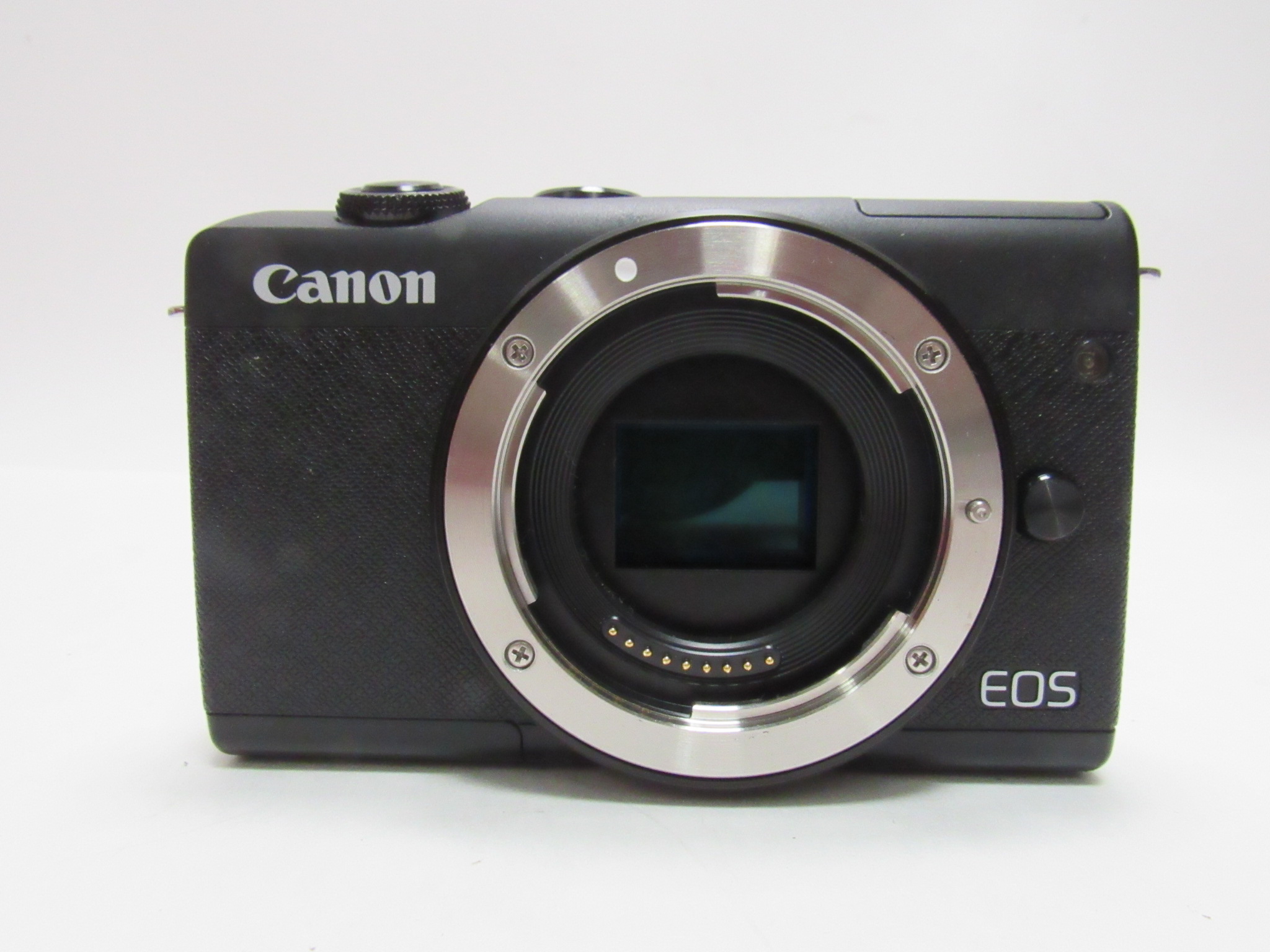 Canon Camera EOS M200 Mirrorless Wi-Fi Camera 15-45mm Lens Set