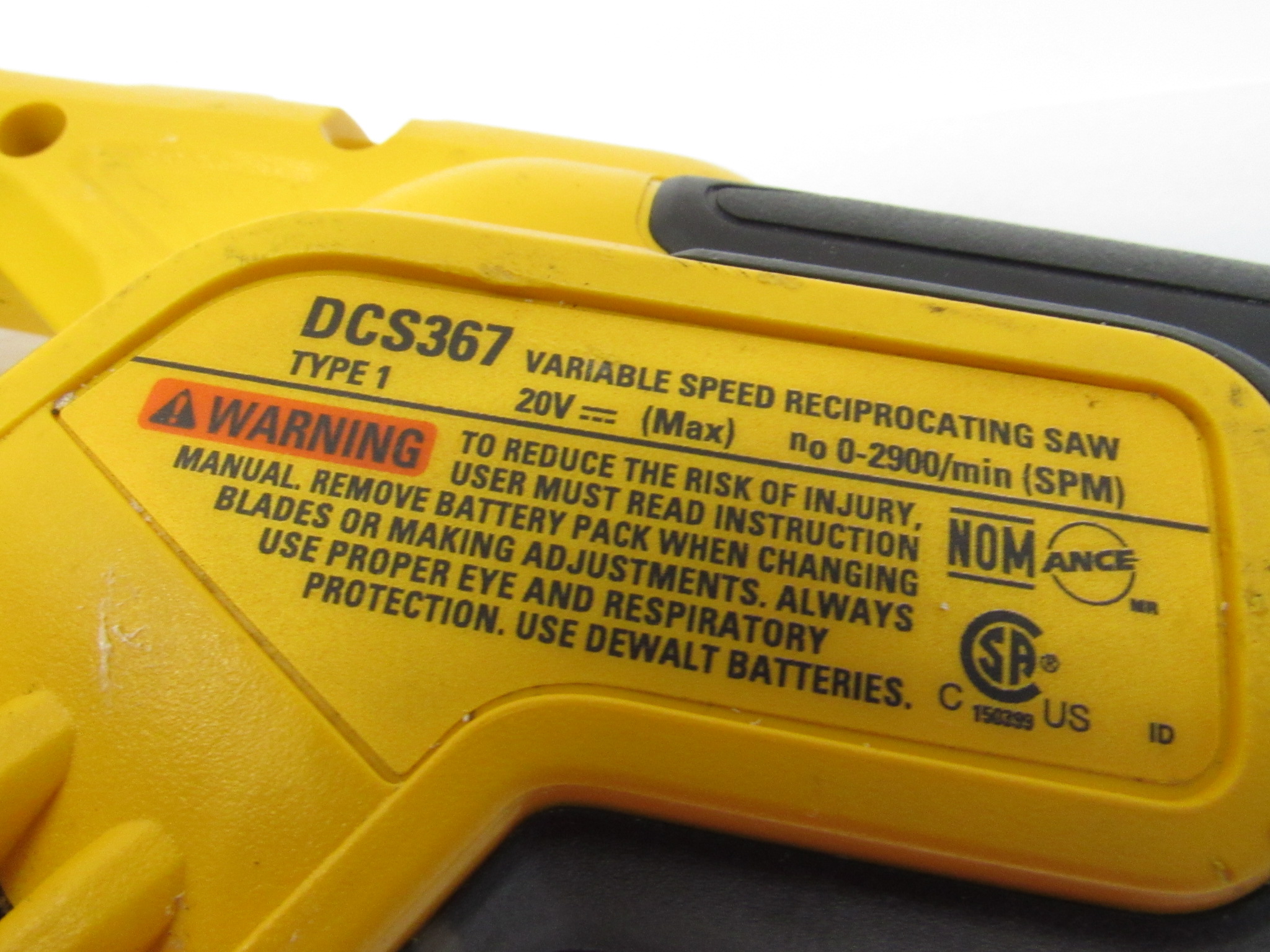 DeWalt DCS367 20V MAX XR Cordless Brushless Compact Reciprocating Saw