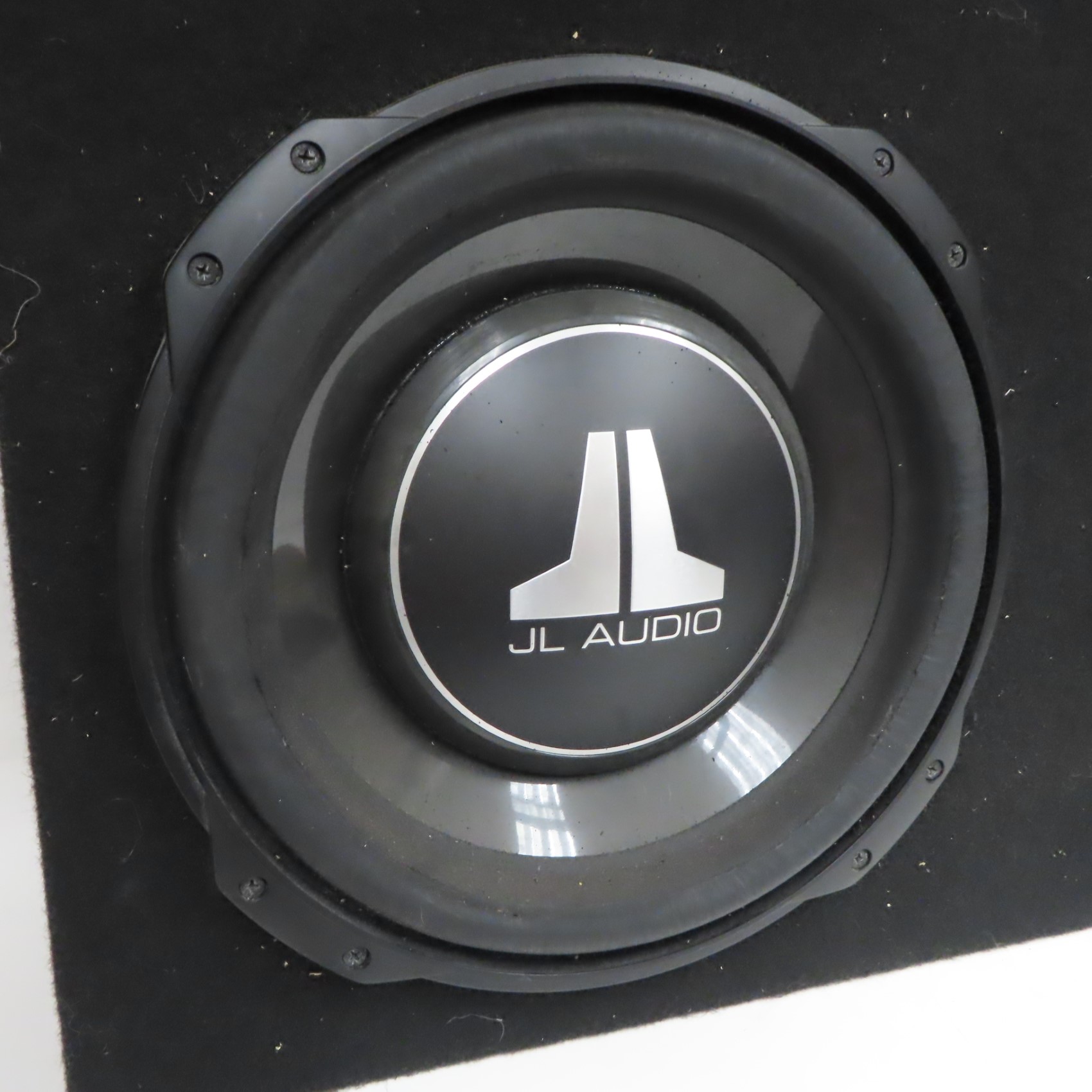 JL Audio 12TW3-D8 400W RMS 2x12" Car Audio Subwoofer Pair (Local Pick-Up Only)