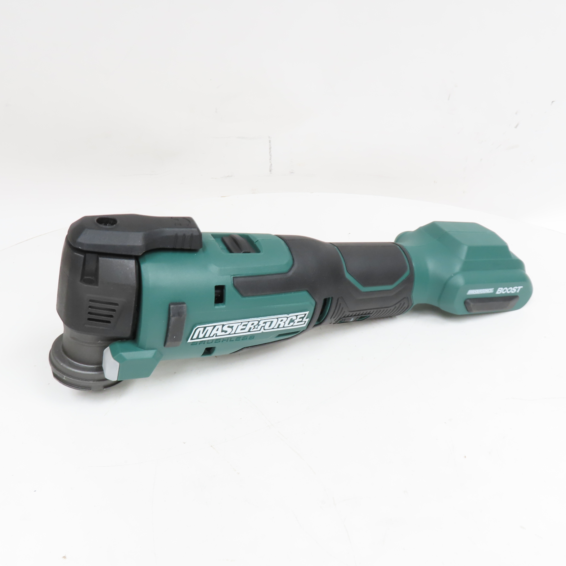 Masterforce 241-0493 BOOST 20V Cordless Oscillating Multi-Tool Kit