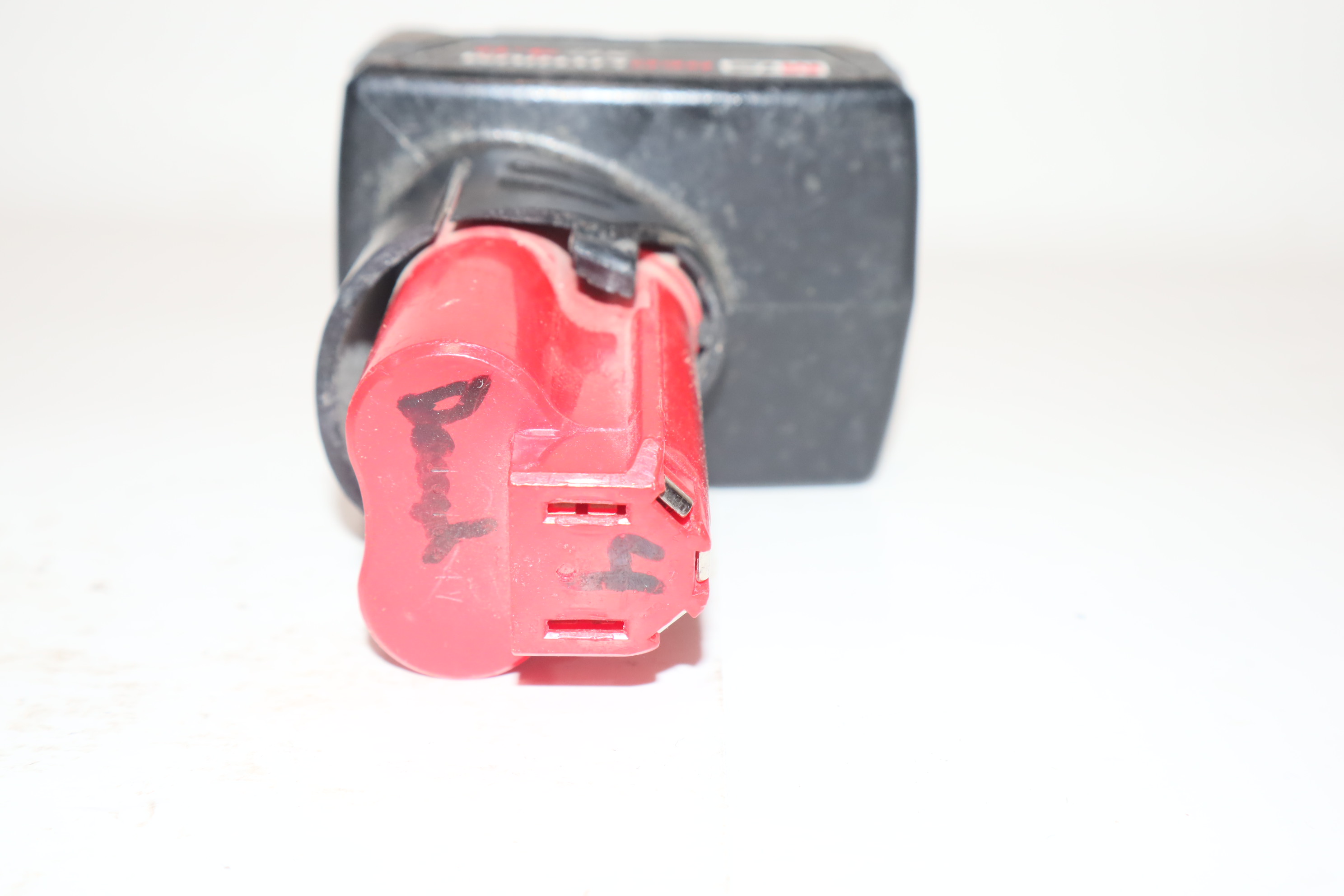 Milwaukee 48-59-1201 M12 Charger 905E & 48-11-2440 M12 REDLITHIUM XC ...