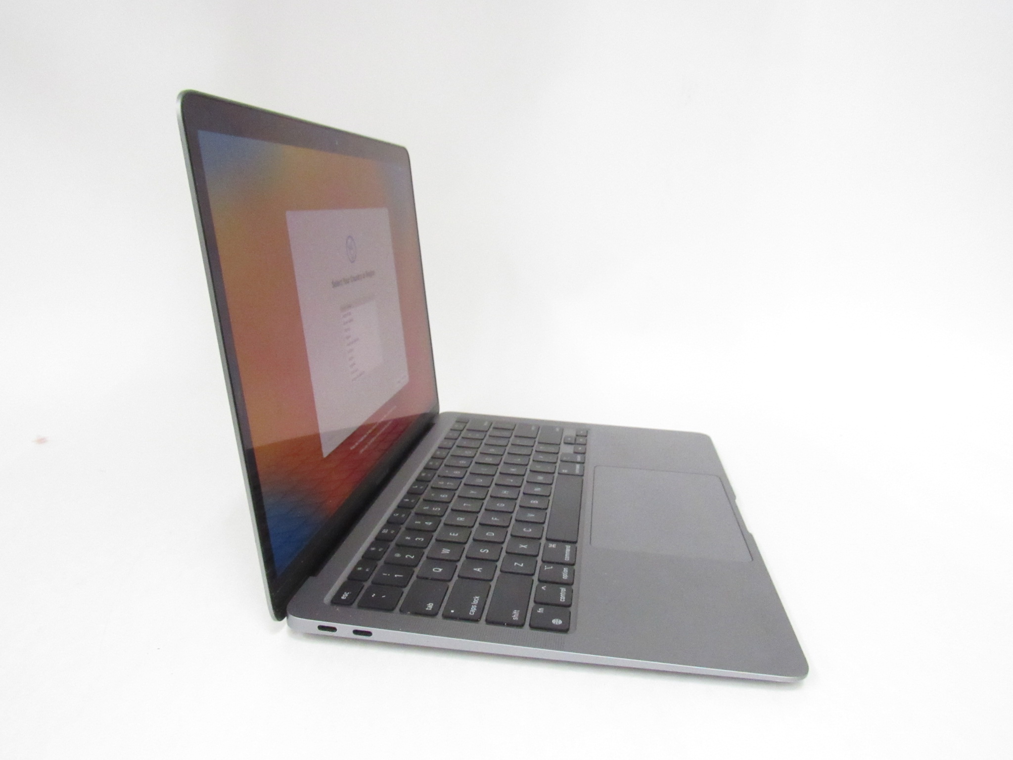 Apple MacBook Air (2020) MGN63LL/A M1 3.2GHz 8GB RAM 256GB SSD 13.3"