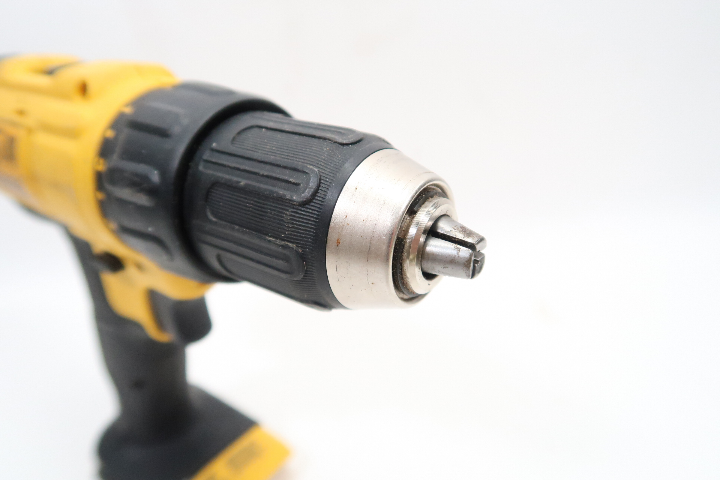 DeWalt DCD771 20-Volt MAX Cordless 1/2 in. Drill/Driver