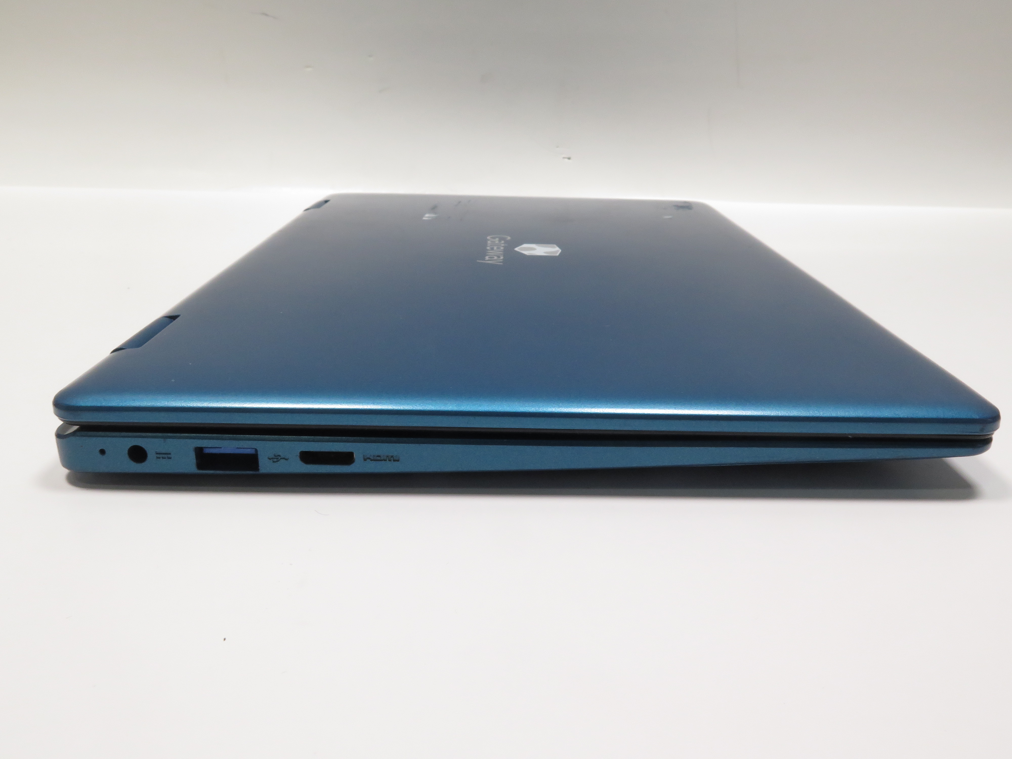 Gateway GWTC116-2BL Intel Celeron N4020 1.10GHz 4GB RAM 64GB SSD 11.6"