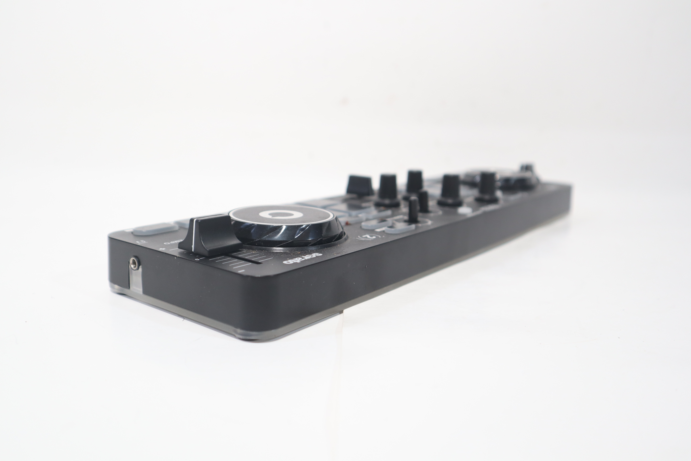 Serato Hercules DJControl Starlight Ultra-Compact Two-Channel DJ ...