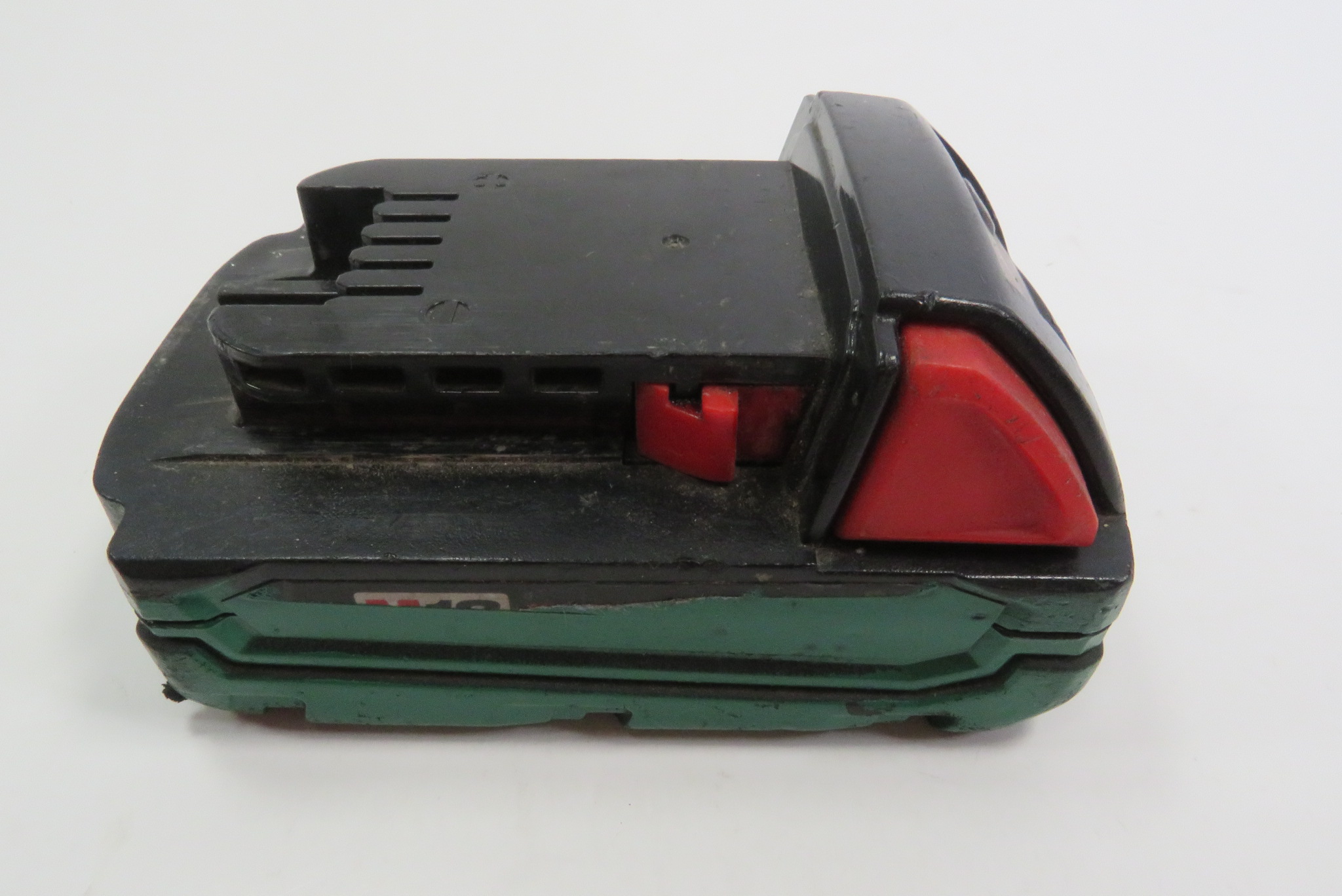 Milwaukee 2365-20 M18 18V 1500 Lumens Cordless Rover LED Mounting Flood ...