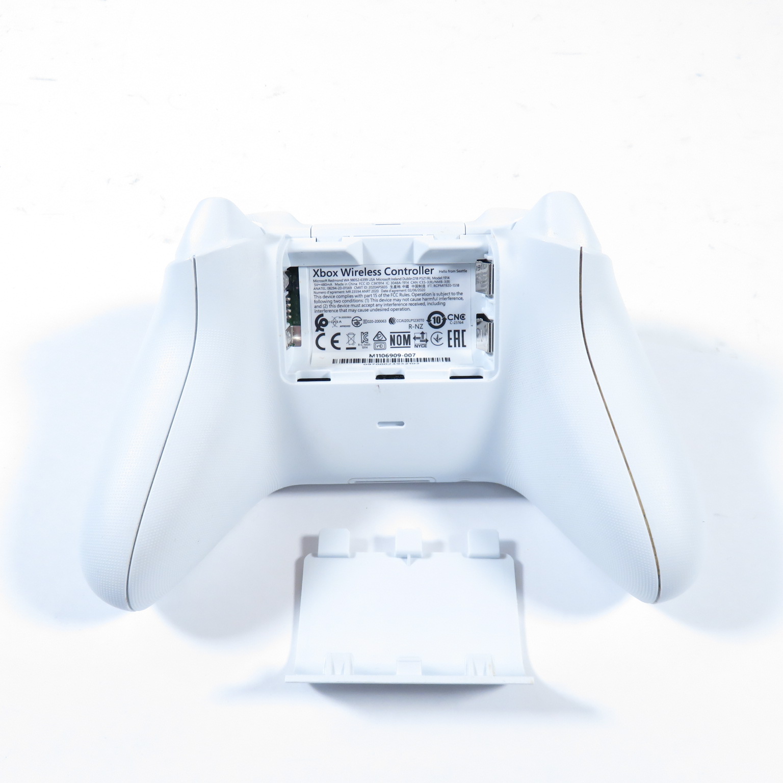 Microsoft Xbox Controller 1914 Bluetooth Hybrid D-pad Button Mapping ...
