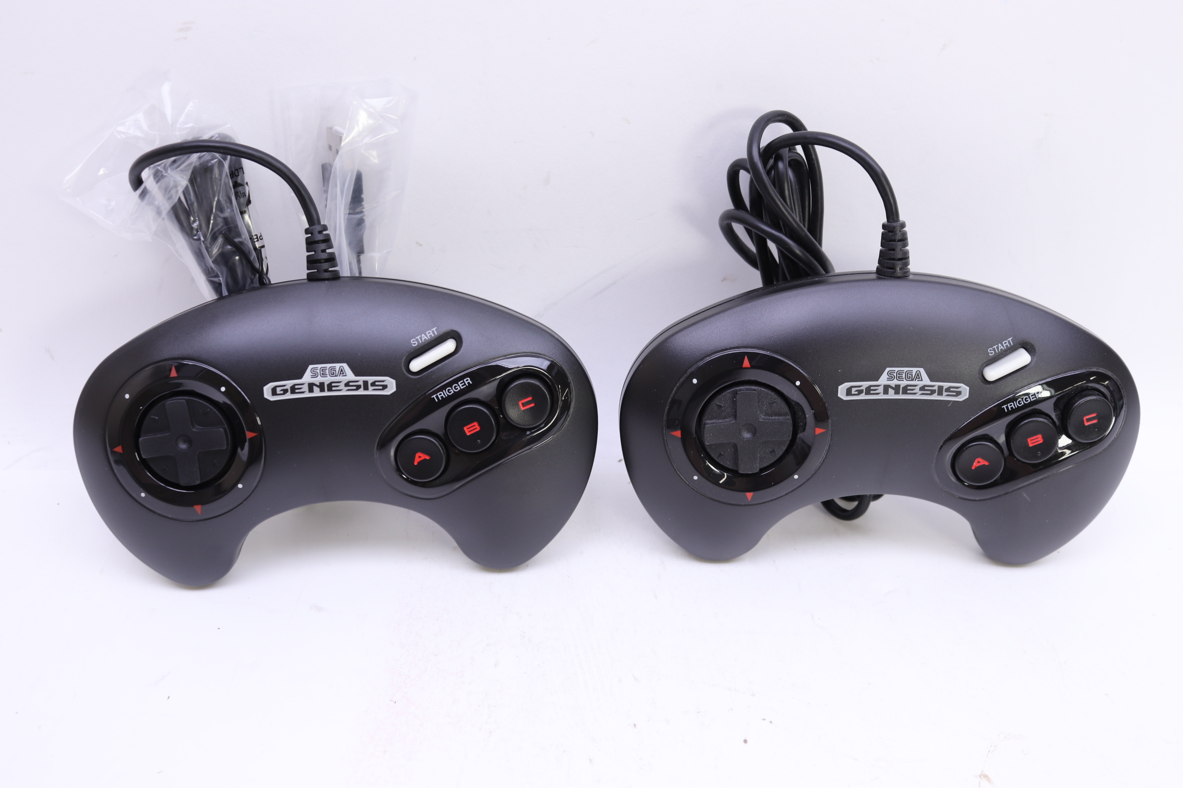 SEGA Genesis Mini MK-16000 16 Bit Pre-Loaded Home Video Game Micro Console