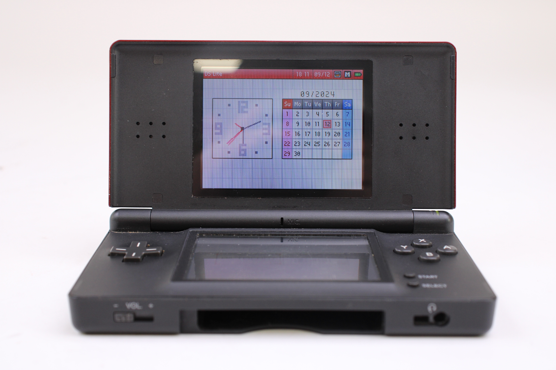 Nintendo DS Lite USG-001 Dual-Screen Touchscreen Handheld Game Console ...