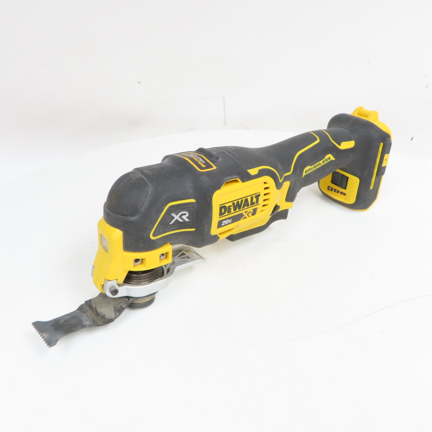 DeWalt DCS356 MAX XR 20V Cordless Oscillating Multi-Tool