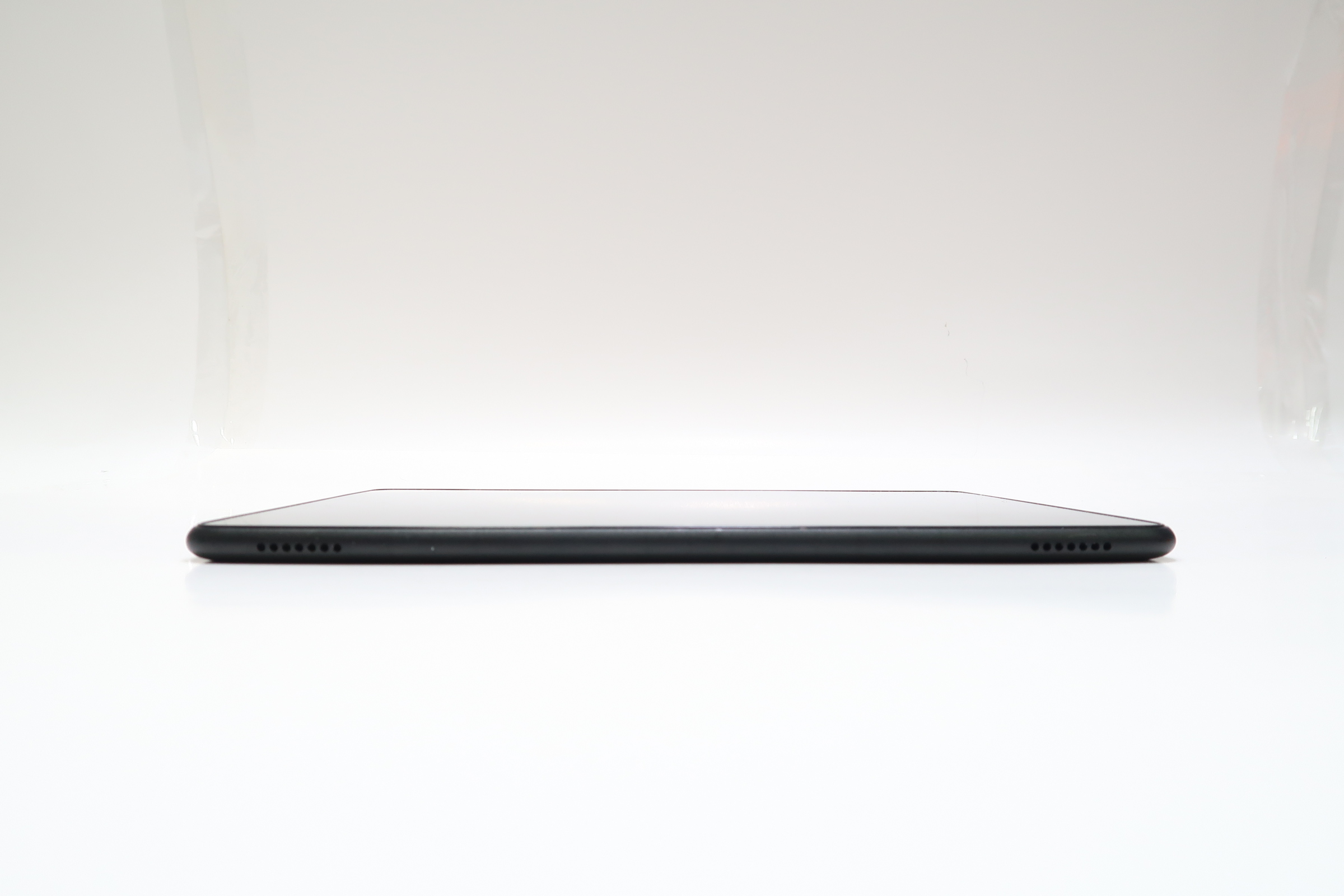 Amazon Fire HD 10 11th Gen T76N2B 32GB Storage Wi-Fi 10.1" Touchscreen 3015