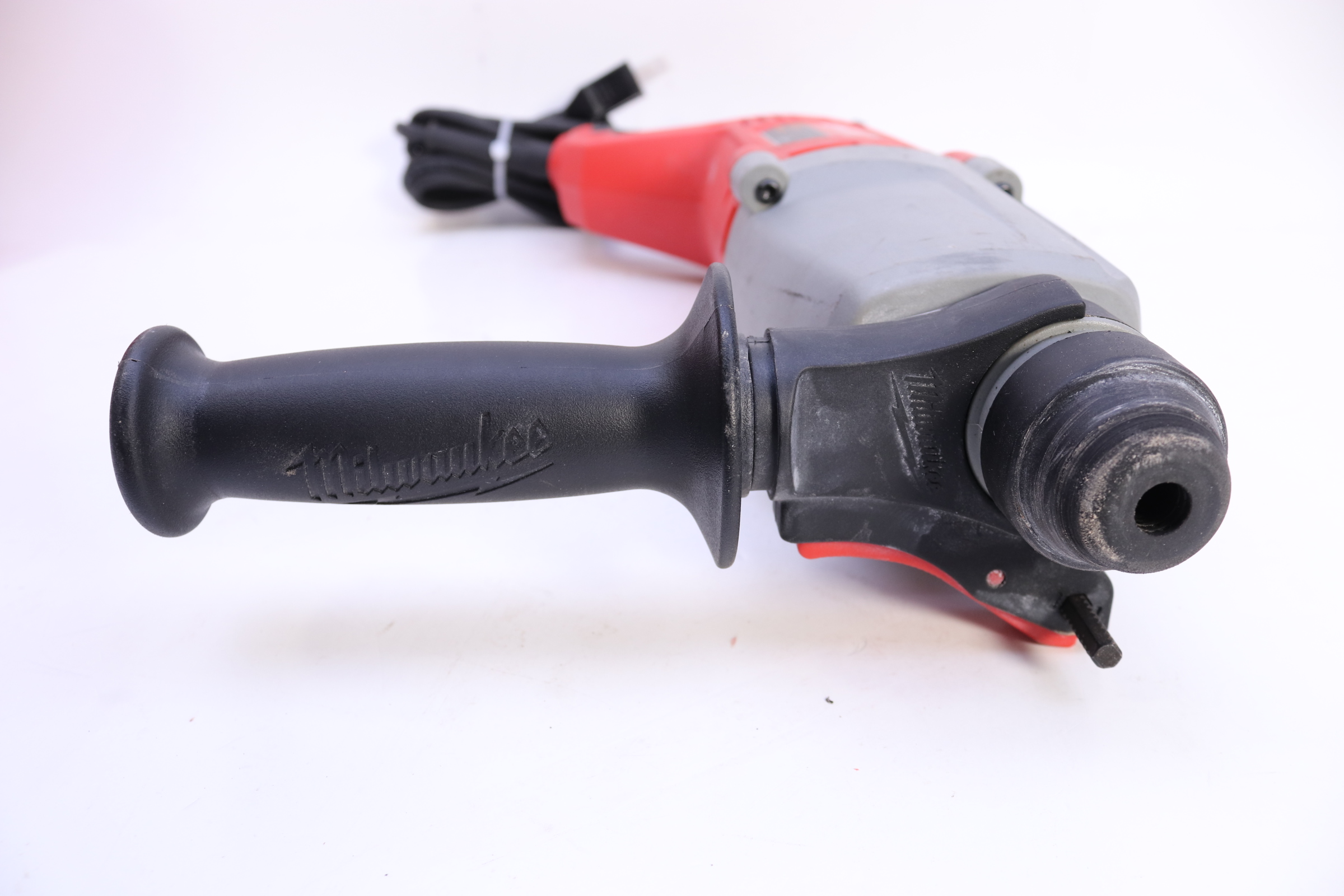 Milwaukee 5262 21 8 Amp Corded 1 Sds D Handle Rotary Hammer