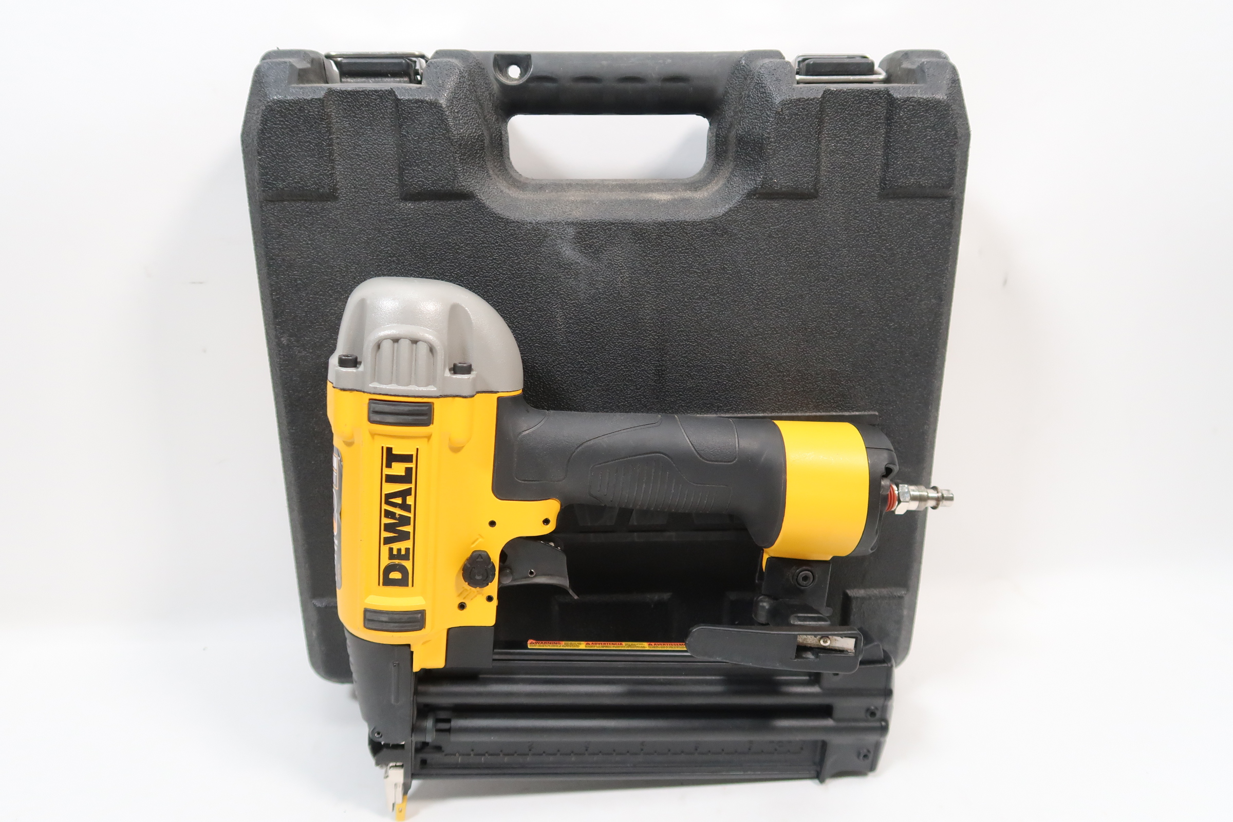 DeWalt DWFP12233 18-Gauge Pneumatic Corded Brad Nailer