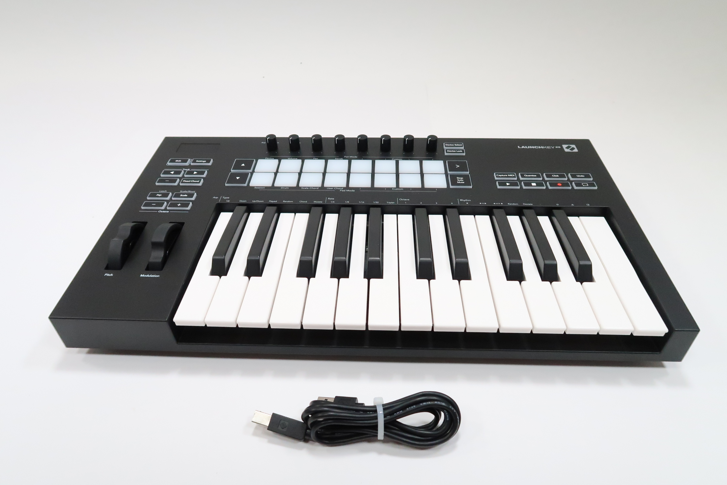 Novation Electronic Music Systems Launchkey 25 MK3 MIDI Keyboard Controller