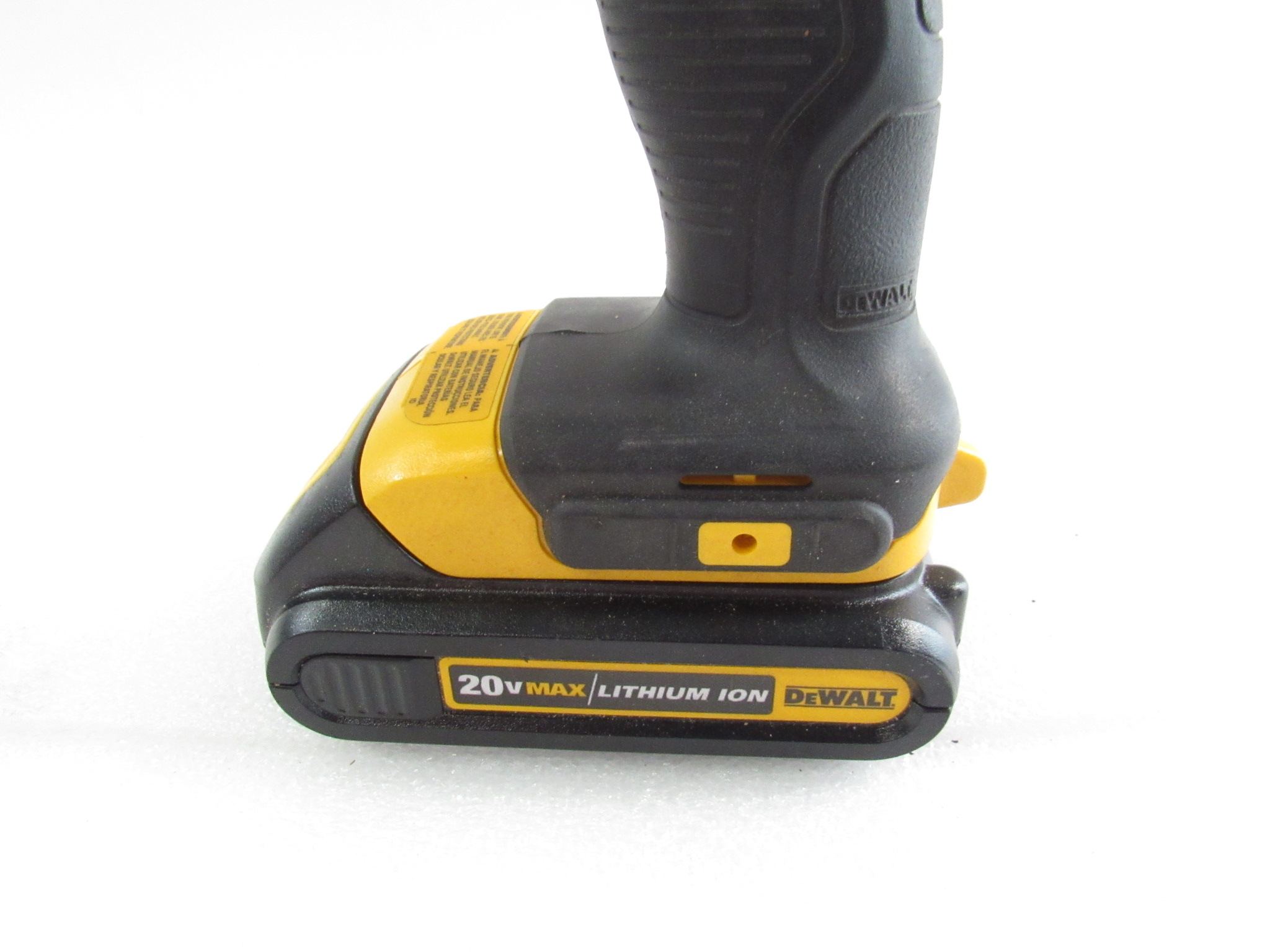 DeWalt DCD780 20-Volt MAX Li-Ion Cordless Compact 1/2 in. Drill Driver