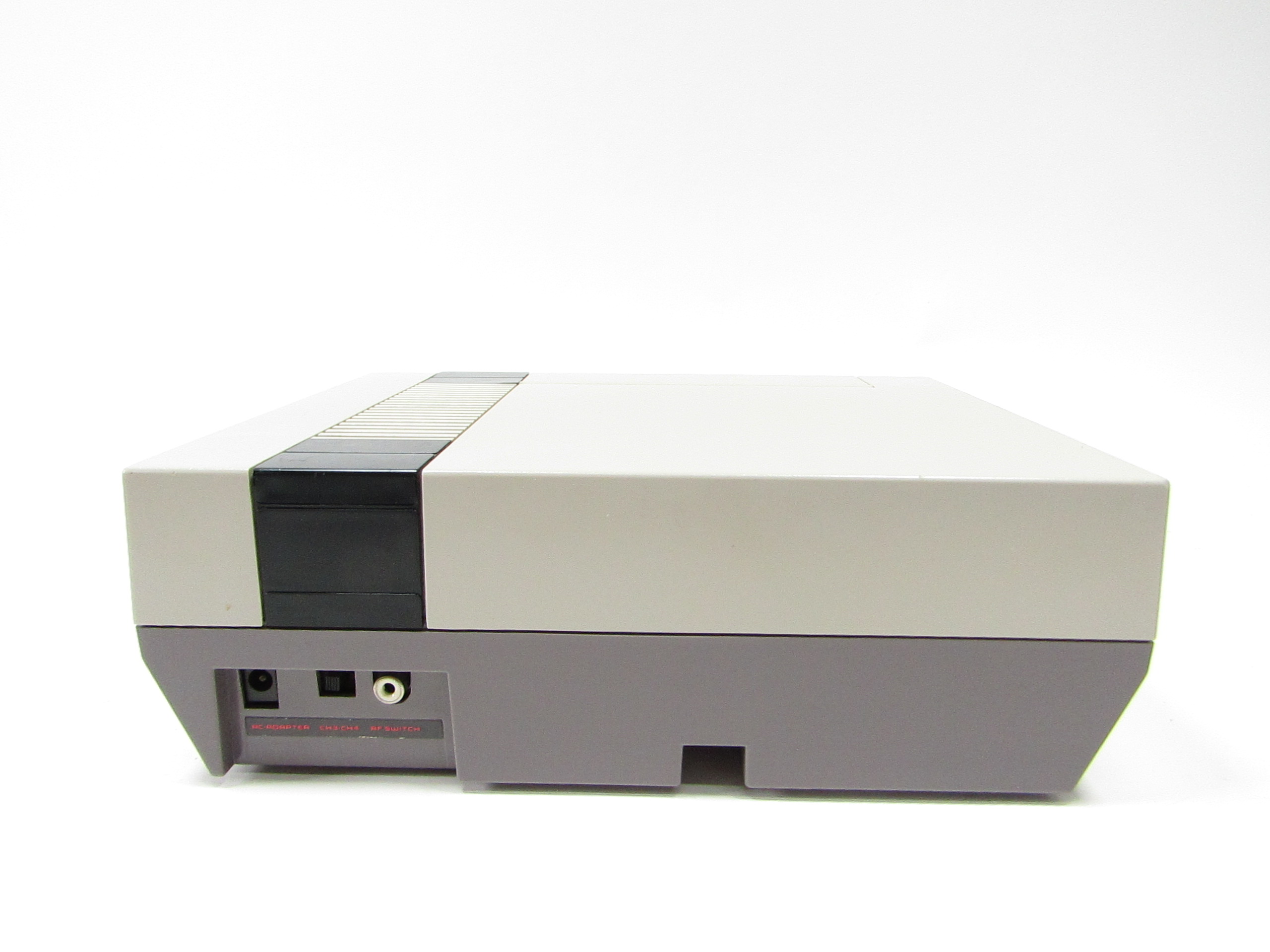 Nintendo Entertainment System NES-001 8-Bit Home Video Game Console 7313