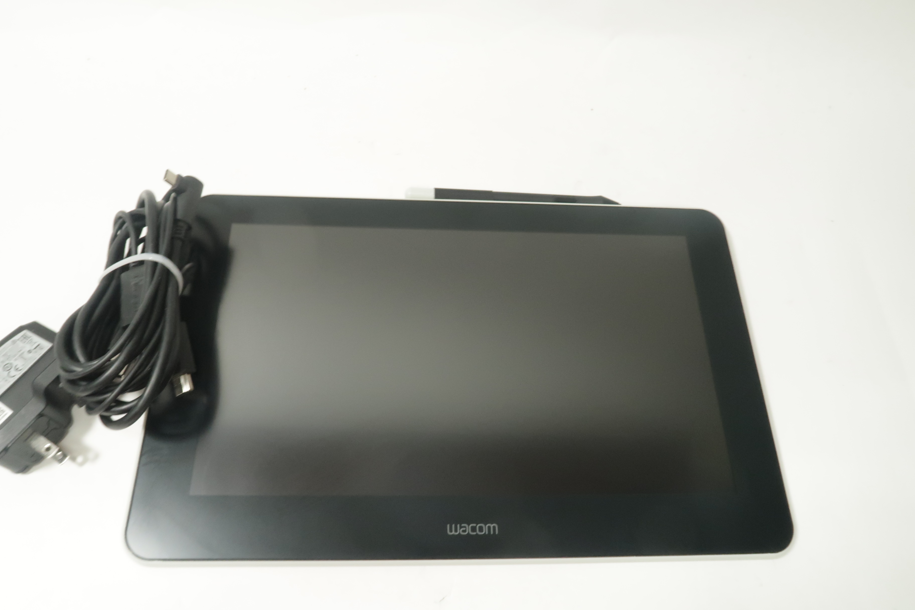 Wacom One DTC133W0A HD Creative Pen Display, Drawing Tablet With Screen 13.3"