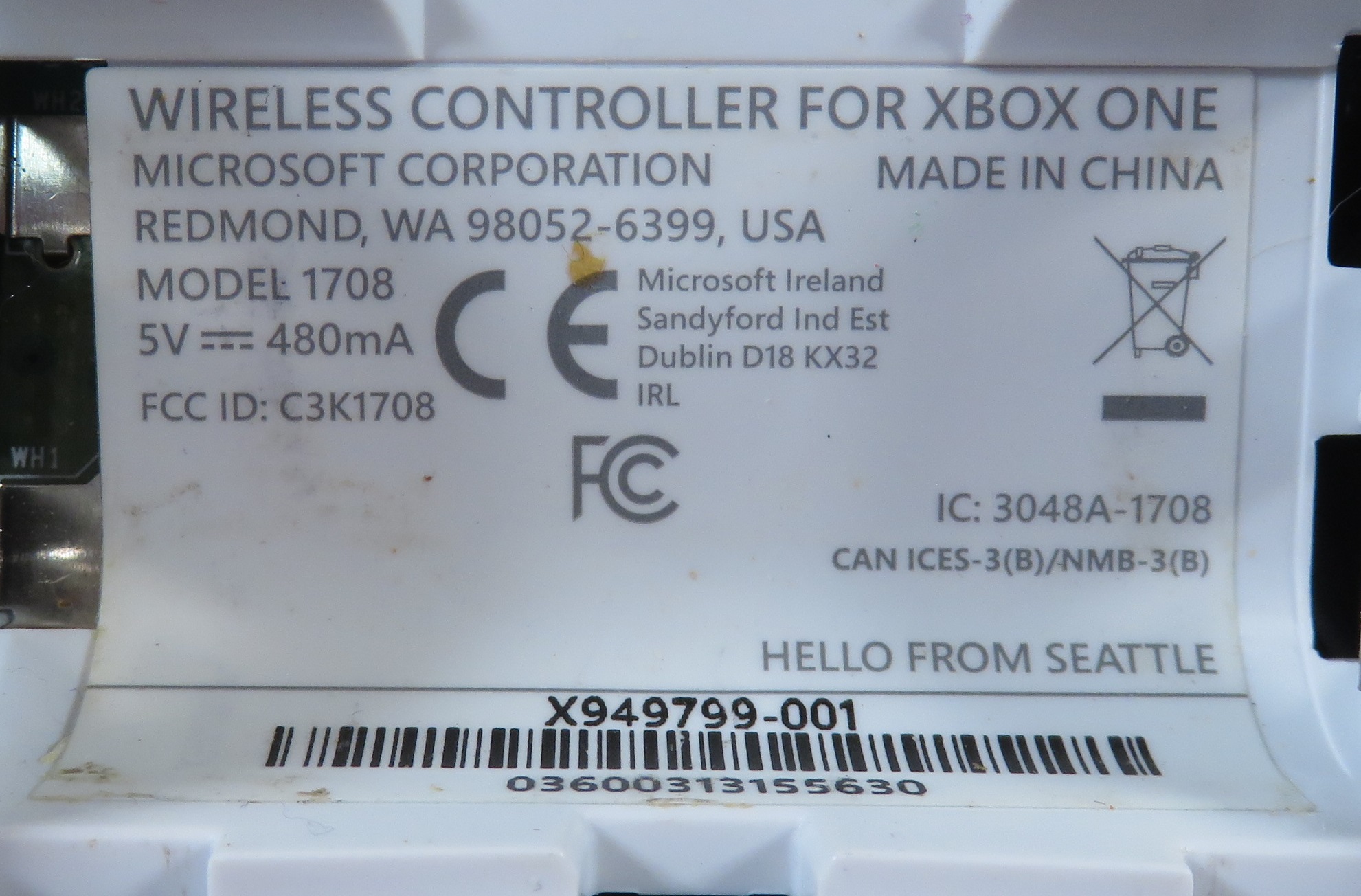 Microsoft Xbox One 1708 Wireless Bluetooth Compact Video Game Controller
