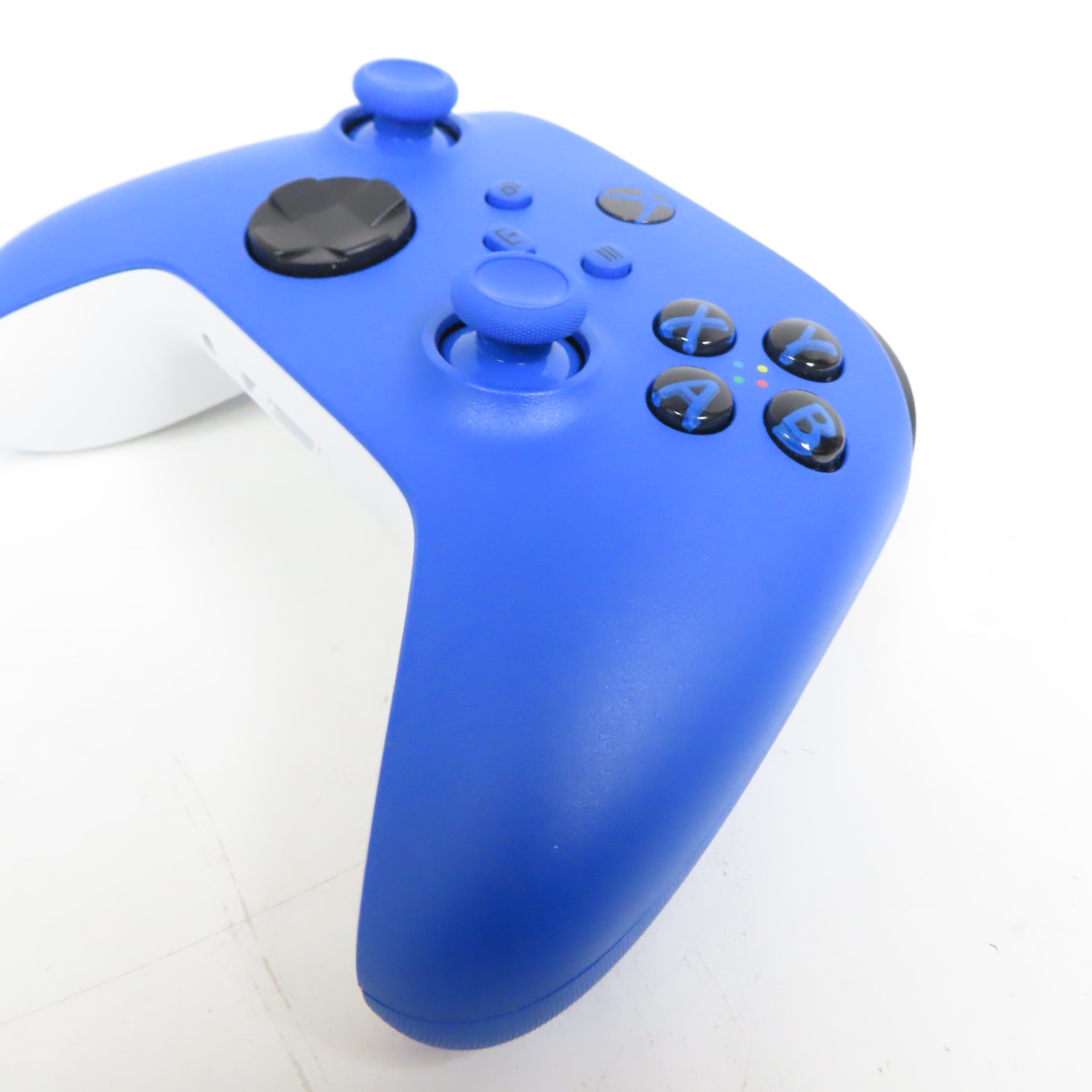 Microsoft 1914 Xbox Core Wireless Controller for Xbox/PC - Shock Blue ...