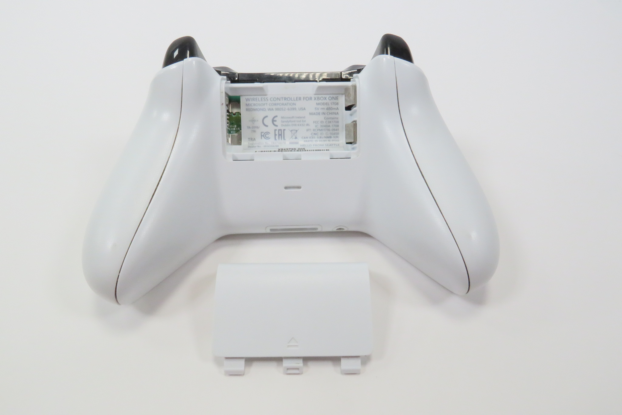 Microsoft Xbox One 1708 Wireless Video Game Controller -3306