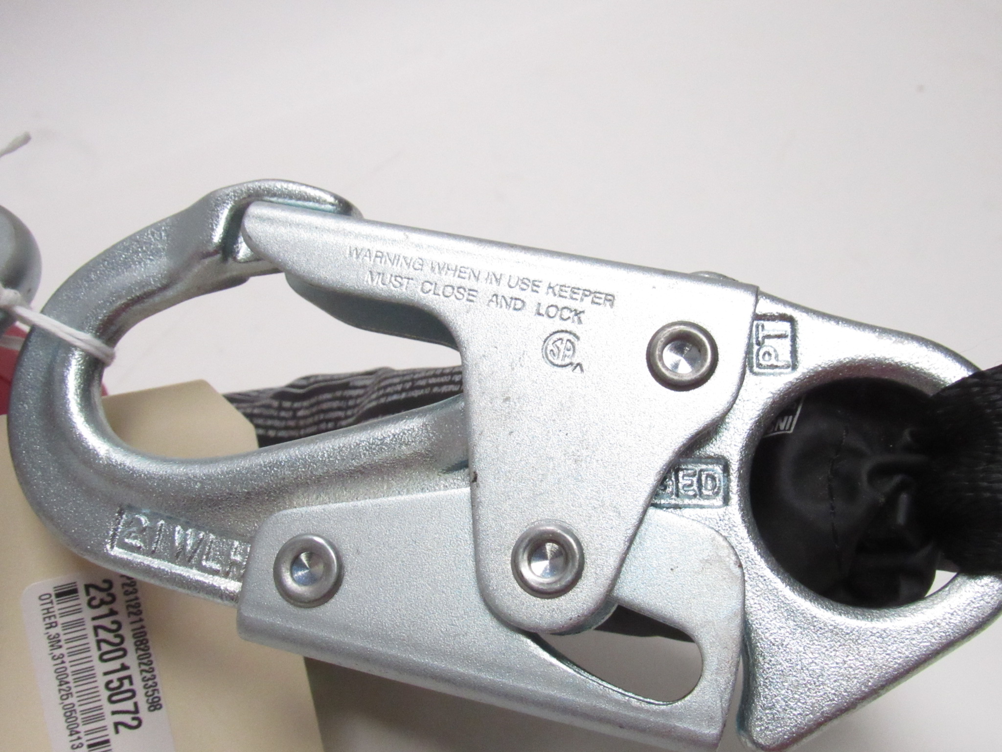 3M Company 3100425 130-310 LBS Protecta Fall Protection Harness Made: 07/22