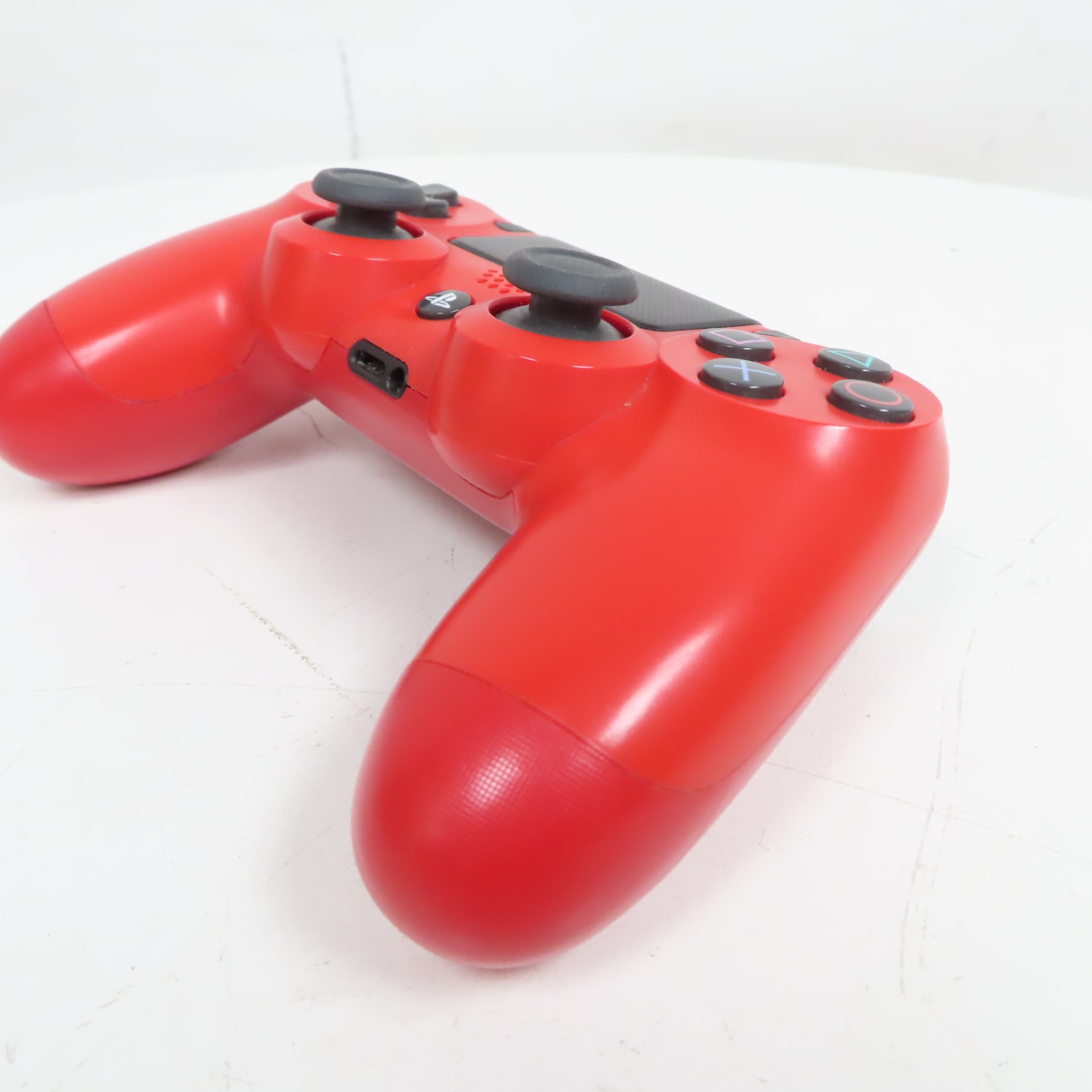 Sony CUH-ZCT2U DualShock 4 Controller for PlayStation 4 - Magma Red