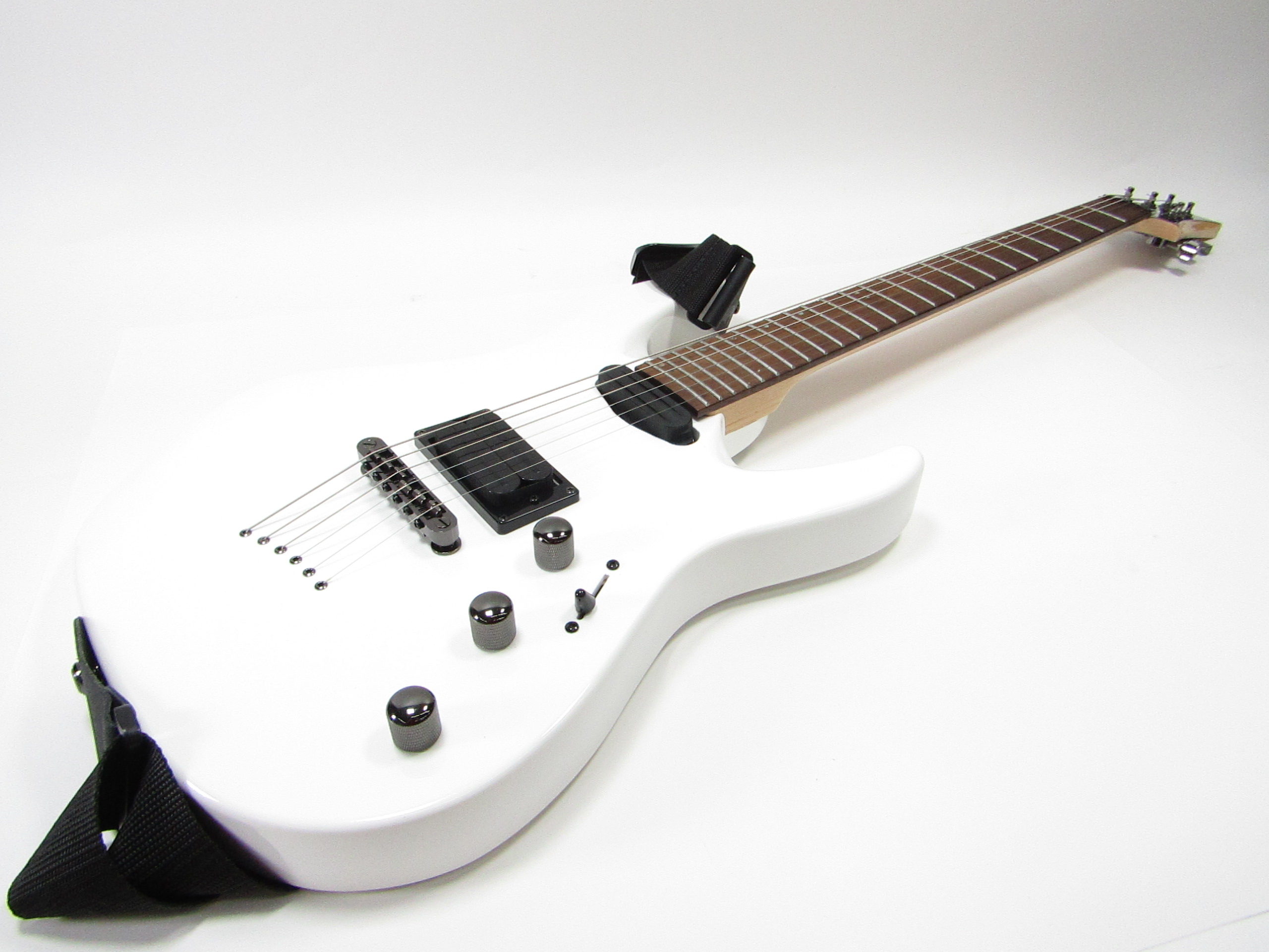 Mitchell MD200 Modern Double-Cutaway White Right Handed Electric Guitar