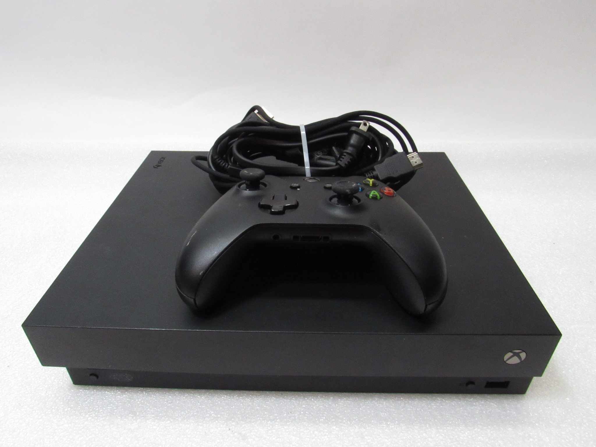 Microsoft 1787 Xbox One X 1TB 4K Console