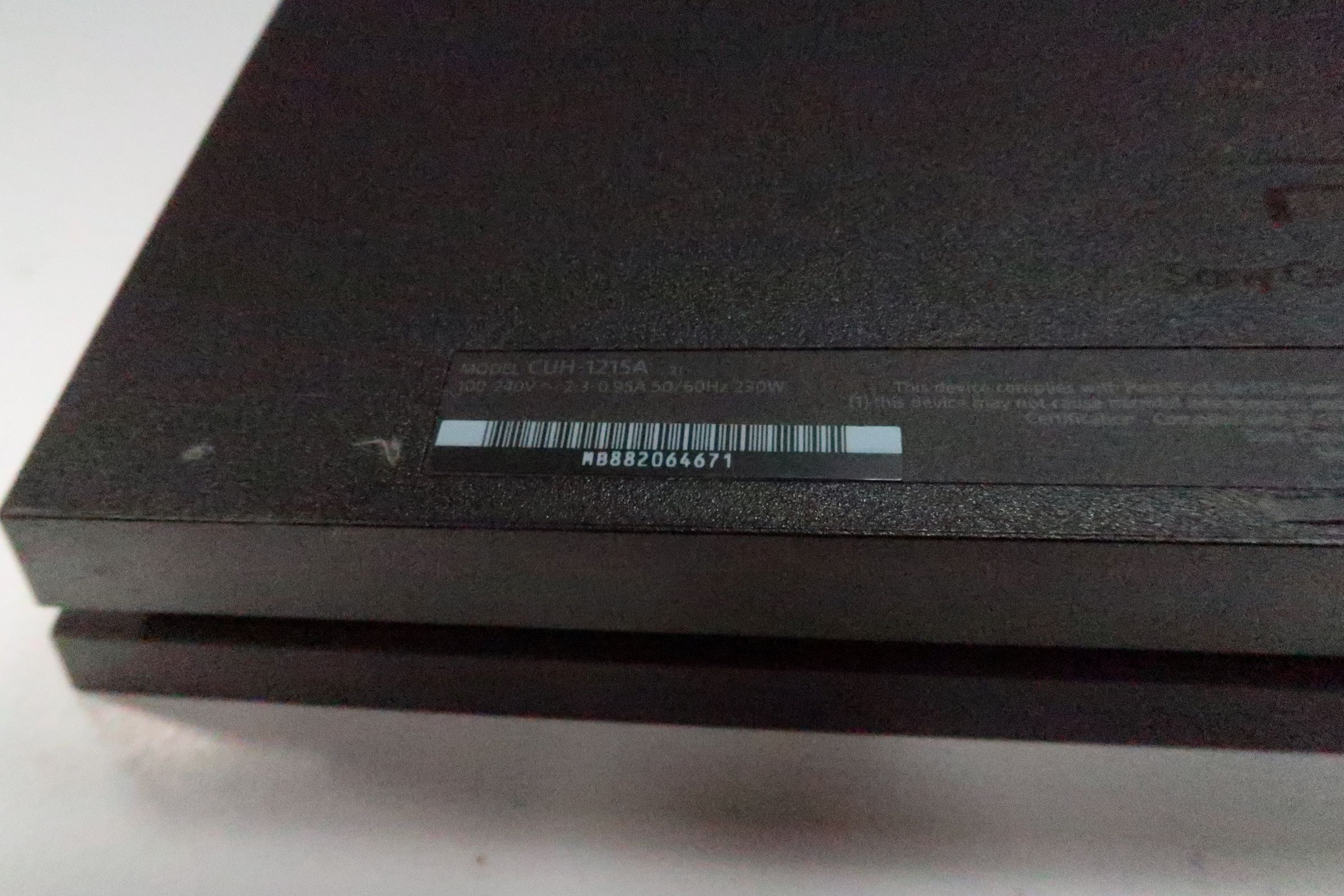 Sony CUH-1215A PlayStation 4 Original 500GB Video Game Console 5084