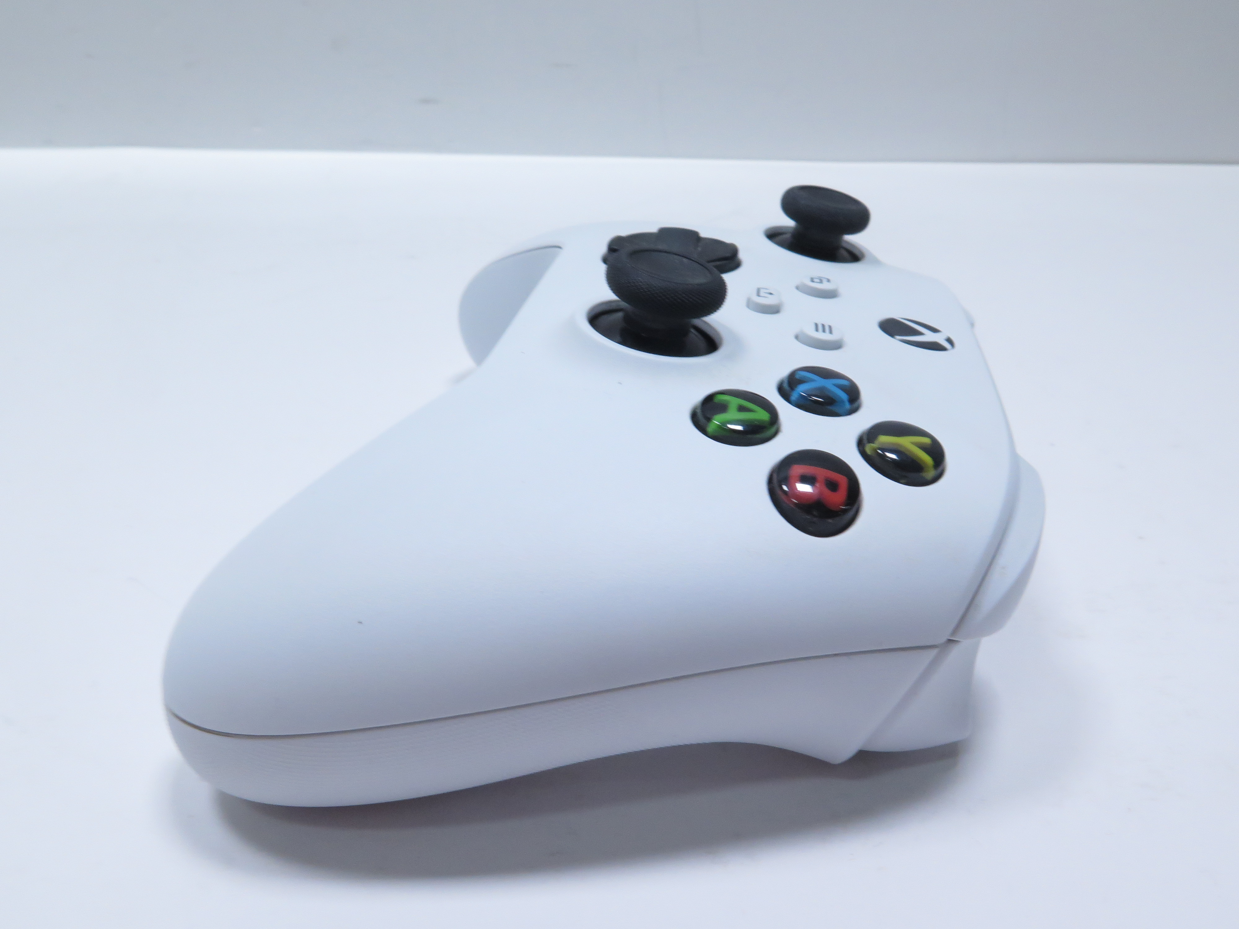 Microsoft 1914 Xbox One Series S|X Wireless Controller - White 1760