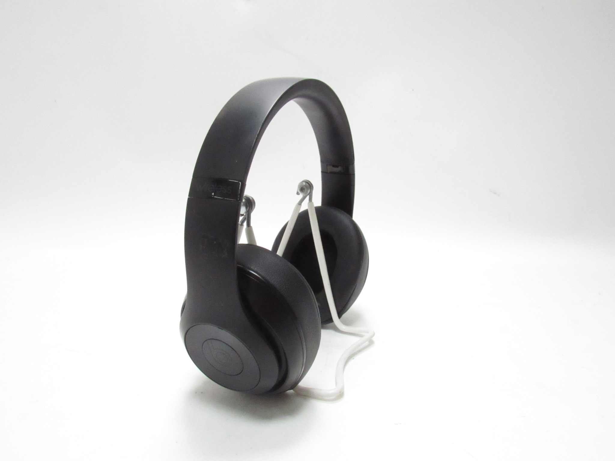 Beats by Dr. Dre Studio 3 A1914 Bluetooth Wireless Headphones Black