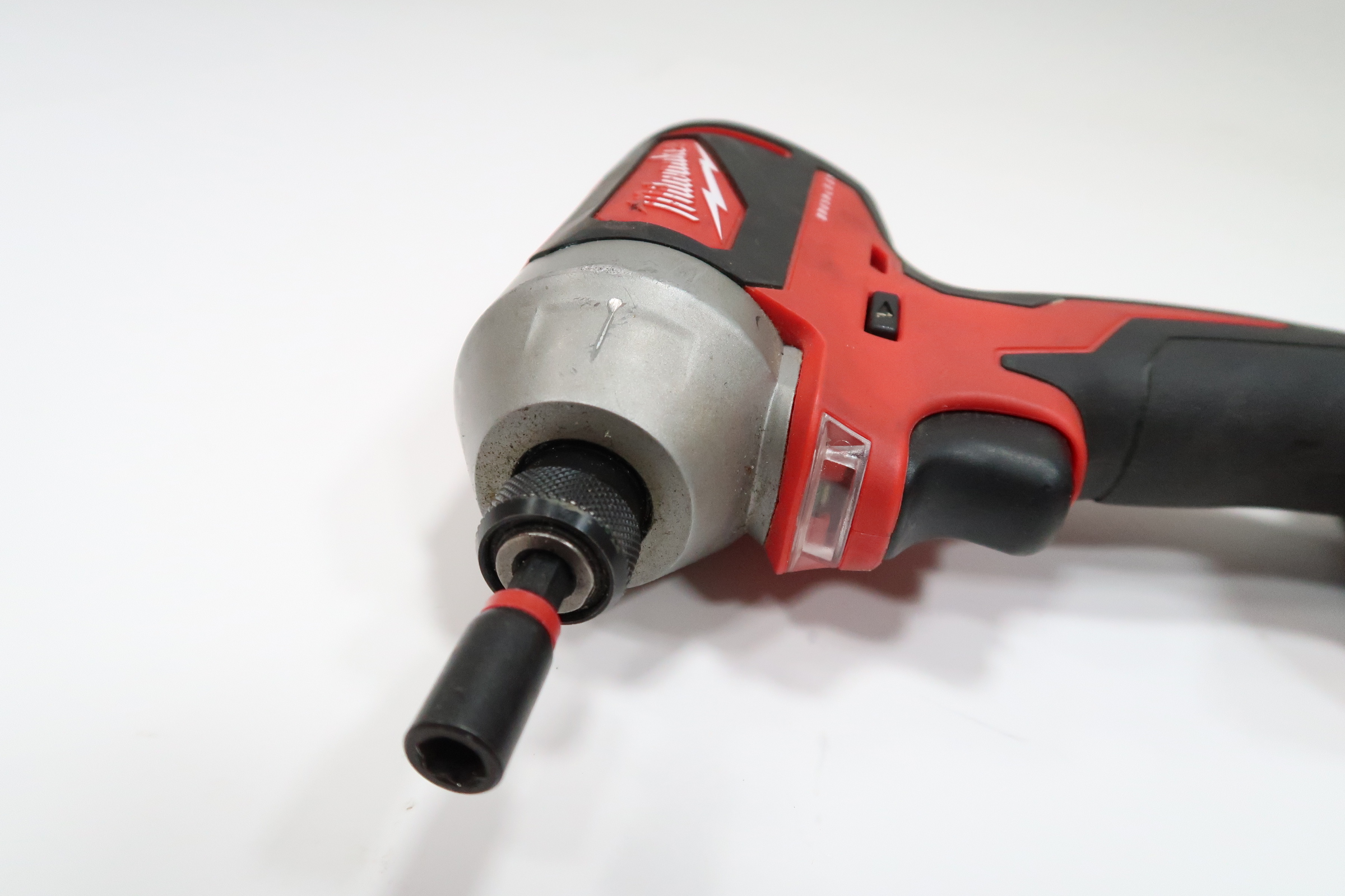 Milwaukee 2902-20 2850-20 18V Cordless 1/2" Hammer Drill/ 1/4" Impact Combo