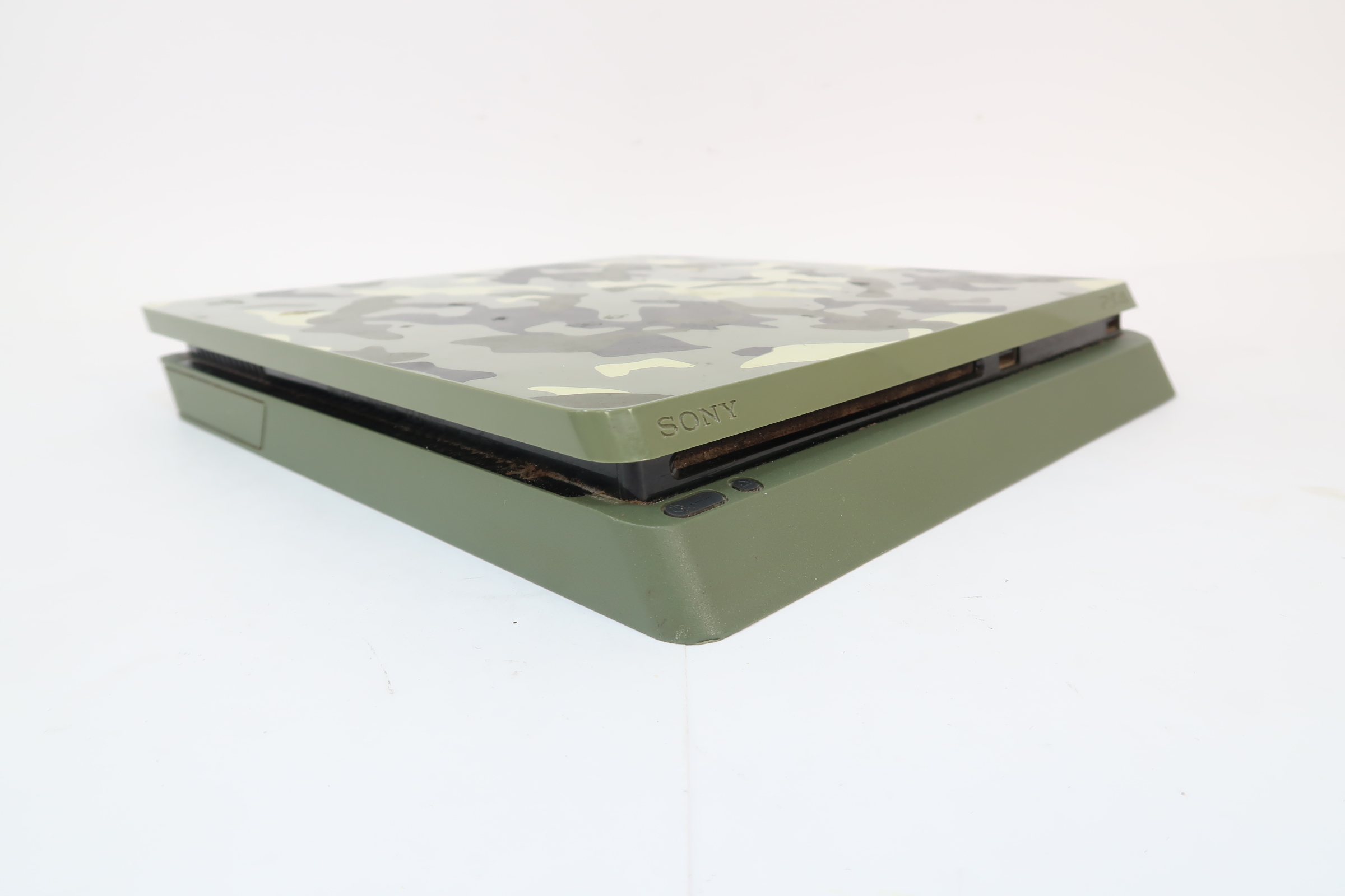 Sony PlayStation 4 Slim CUH-2115B 1TB Home Video Gaming Console Green Camo
