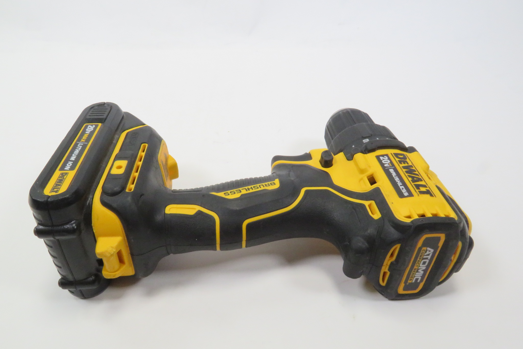 DeWalt DCD708 ATOMIC 20V MAX Cordless Brushless Compact 1/2" Drill/Driver