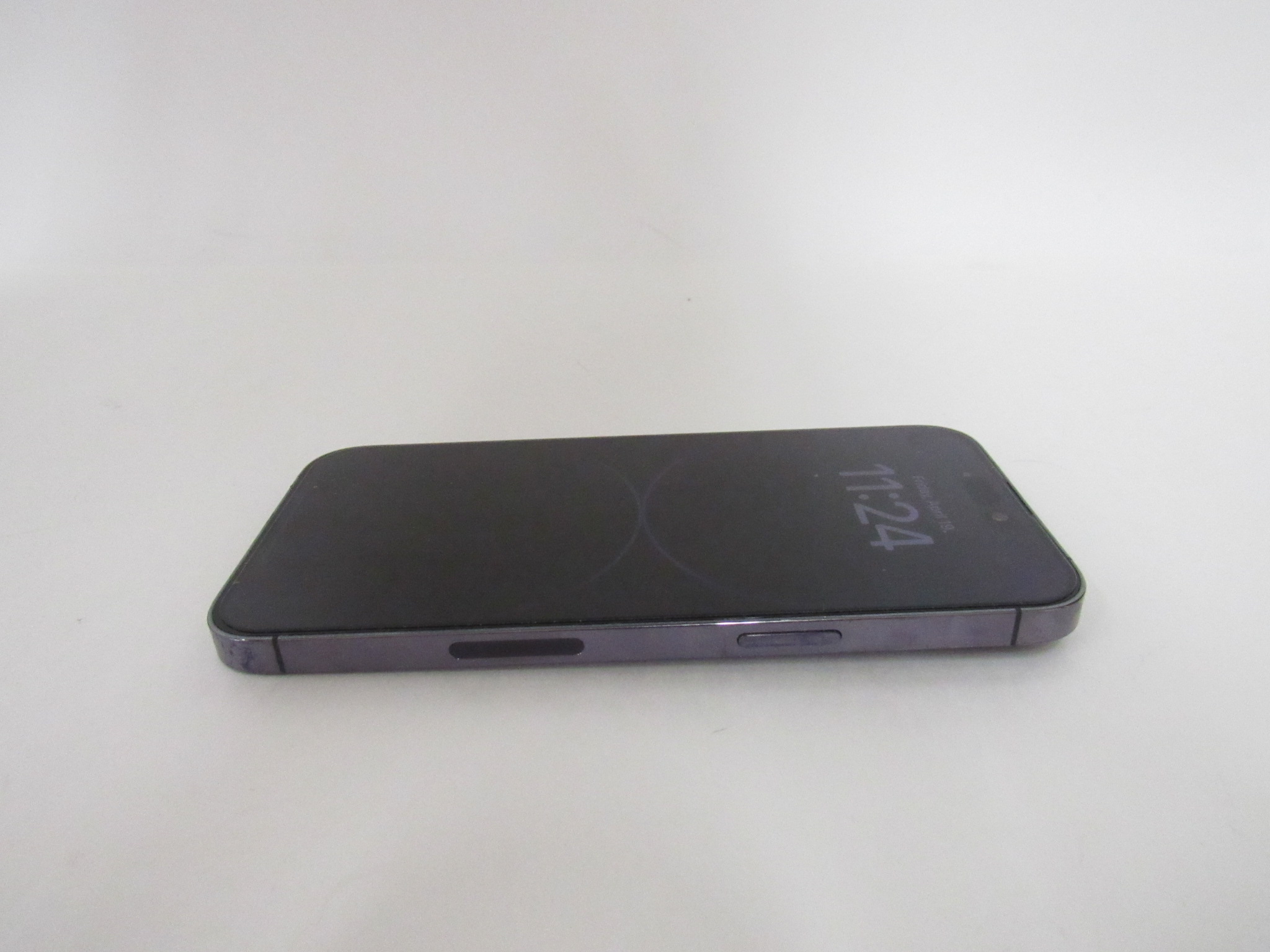 Apple iPhone 14 Pro Max A2651 MQ8R3LL/A 128GB Purple No SIM Restrictions