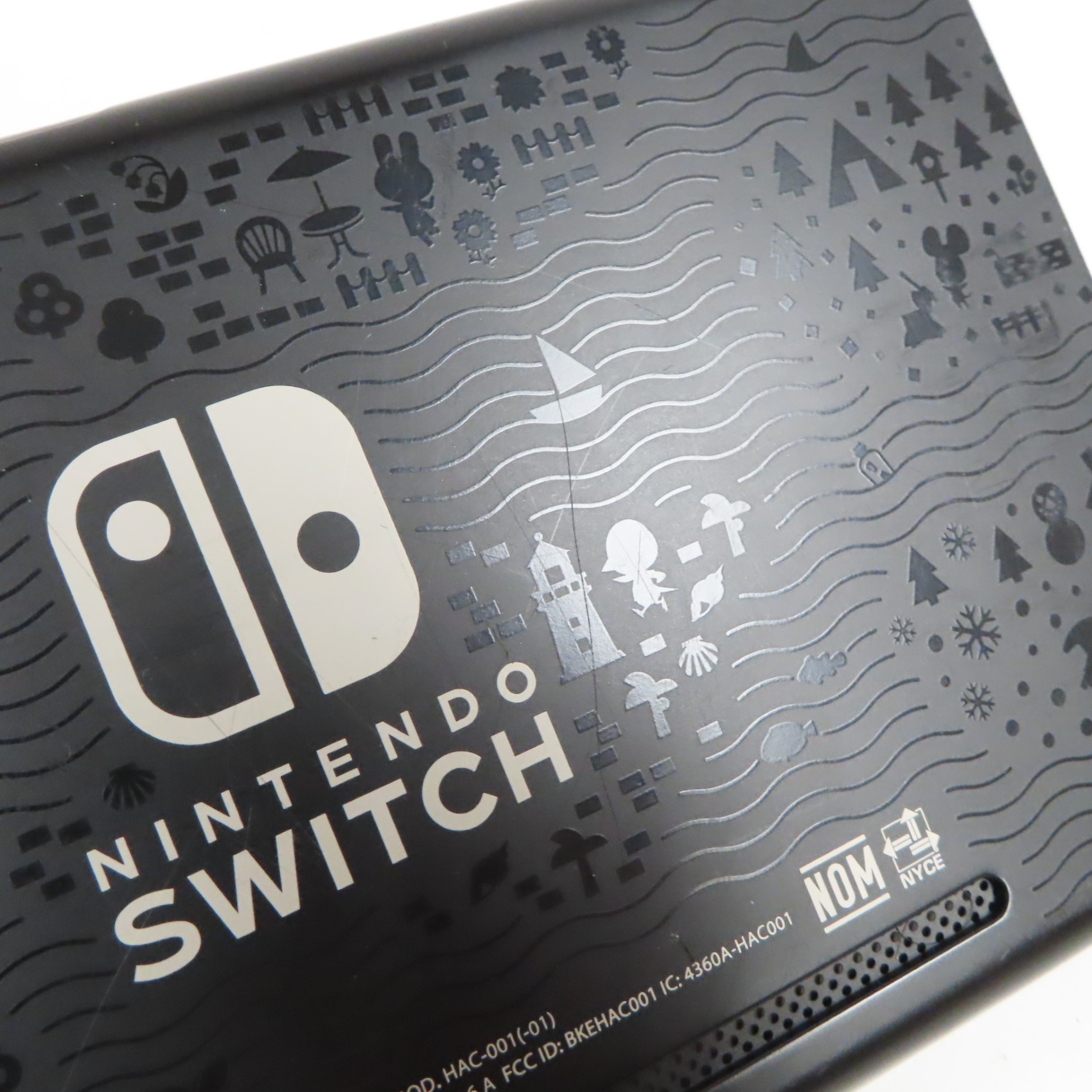 Nintendo HAC-001(-01) Switch 32GB Video Game Console - Animal Crossing ...