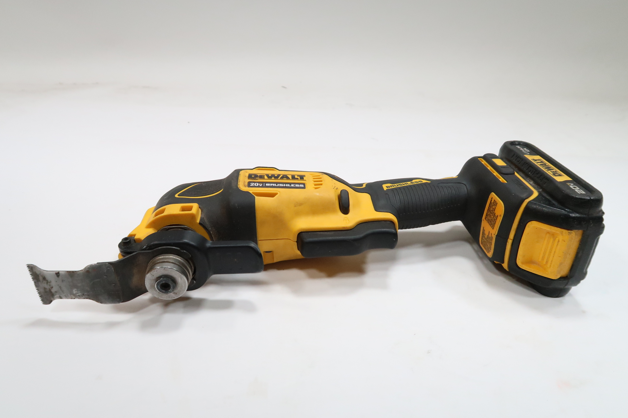 DeWalt DCS354 ATOMIC 20V MAX Cordless Brushless Oscillating Multi Tool 5797