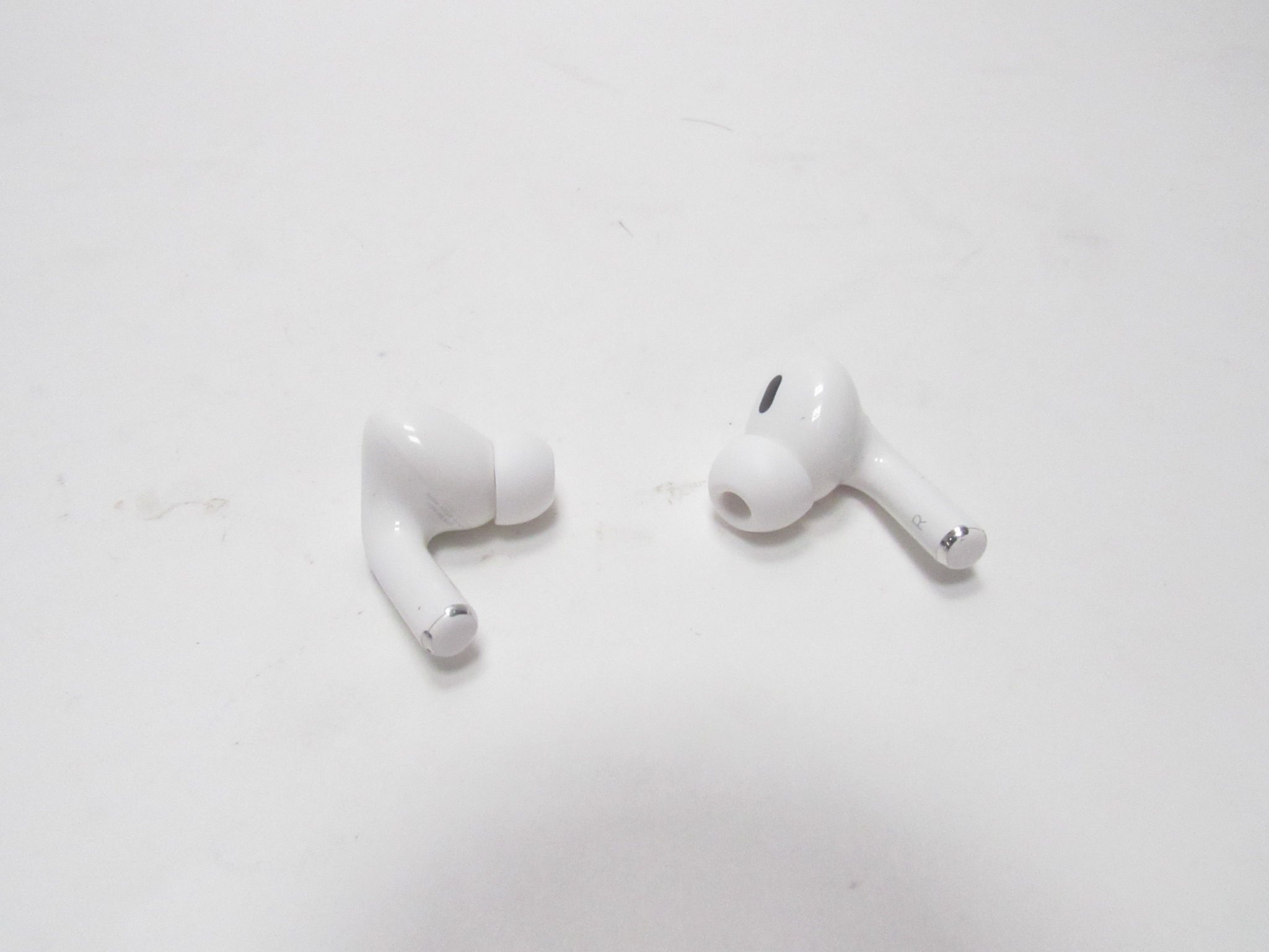 Apple A2968 MTJV3AM/A AirPods Pro 2nd Generation Earbuds