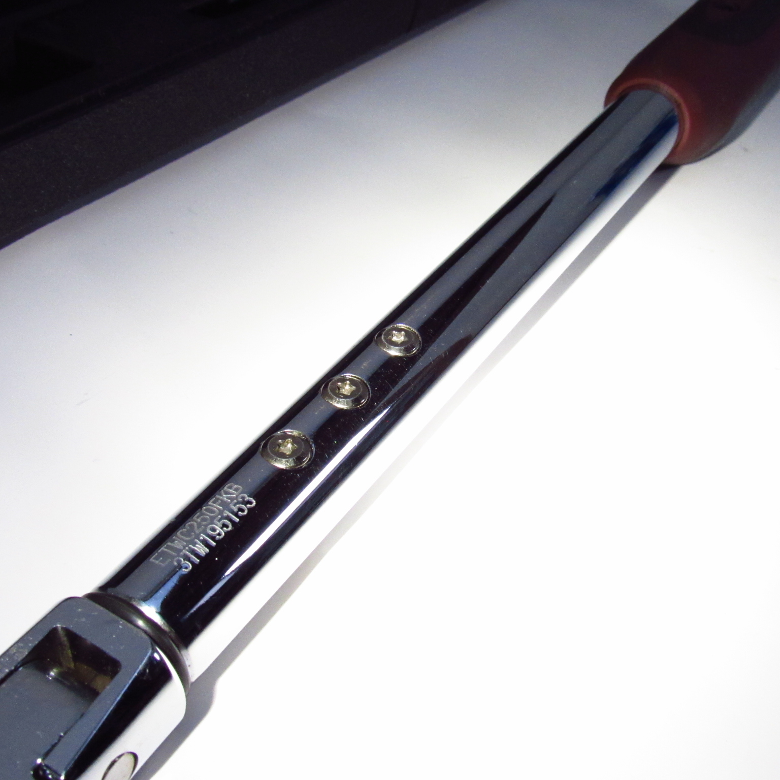 Matco ETWC250FKB 1/2" Drive 25-250 ft-lbs Electronic Torque Wrench ...