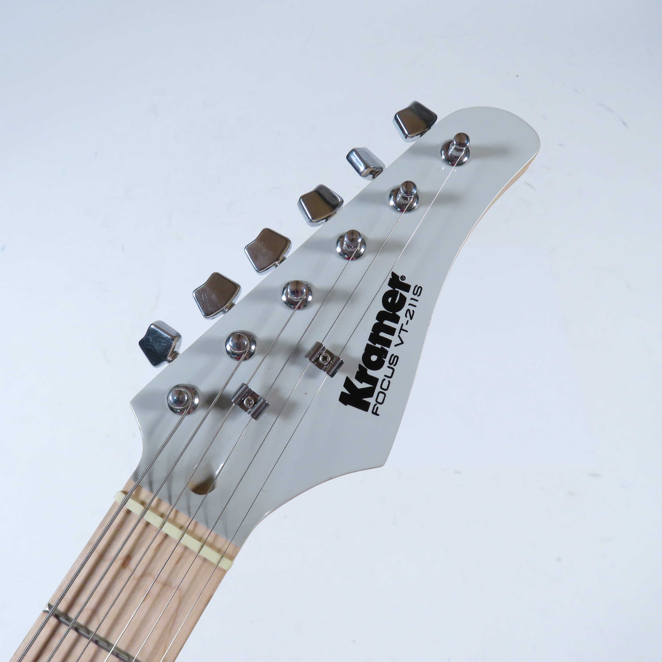 Kramer Focus VT-211S 6-String Right-Handed 21-Fret Solidbody Electric ...